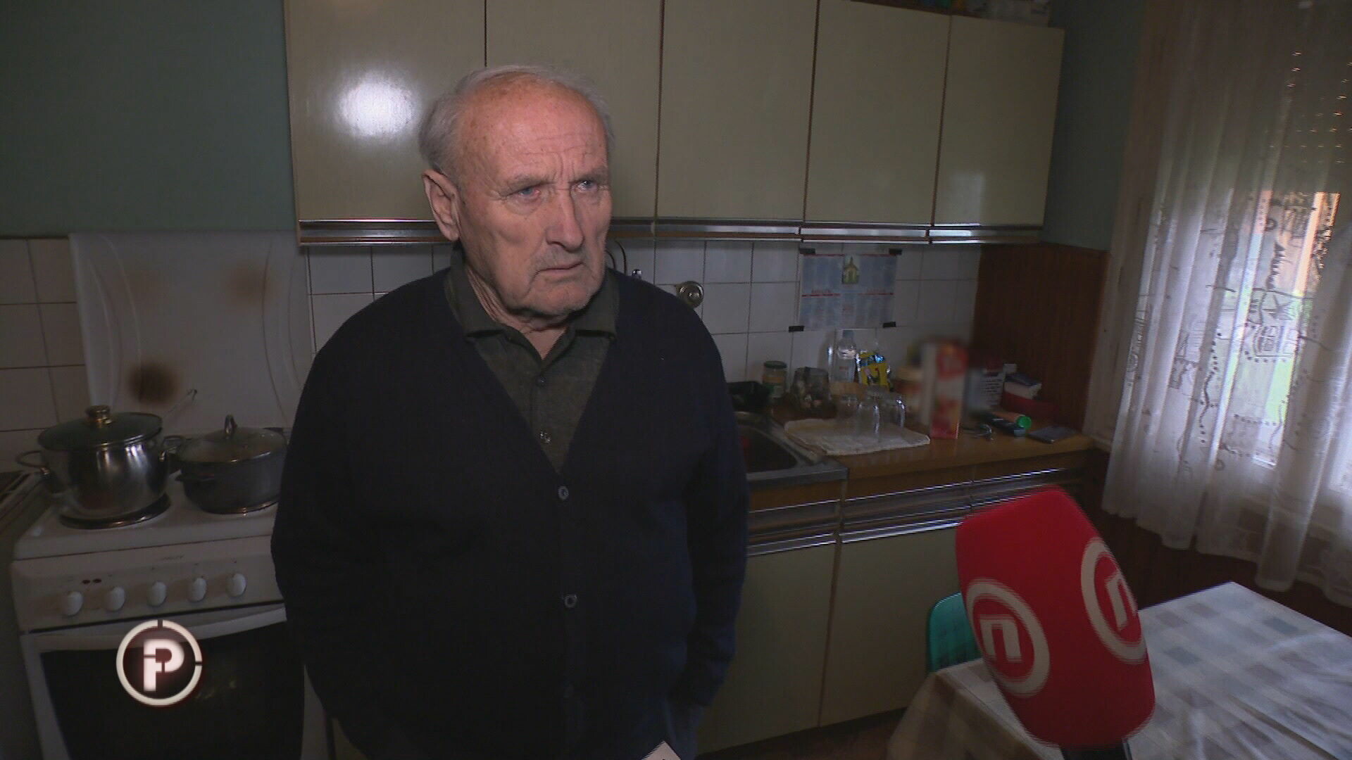 Mislio da potpisuje suglasnost za kanalizaciju pa joj prepisao kuću ...