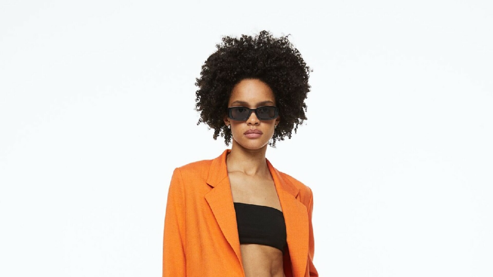 15 novih modela sakoa koje ćete nositi na traperice, suknje i haljine