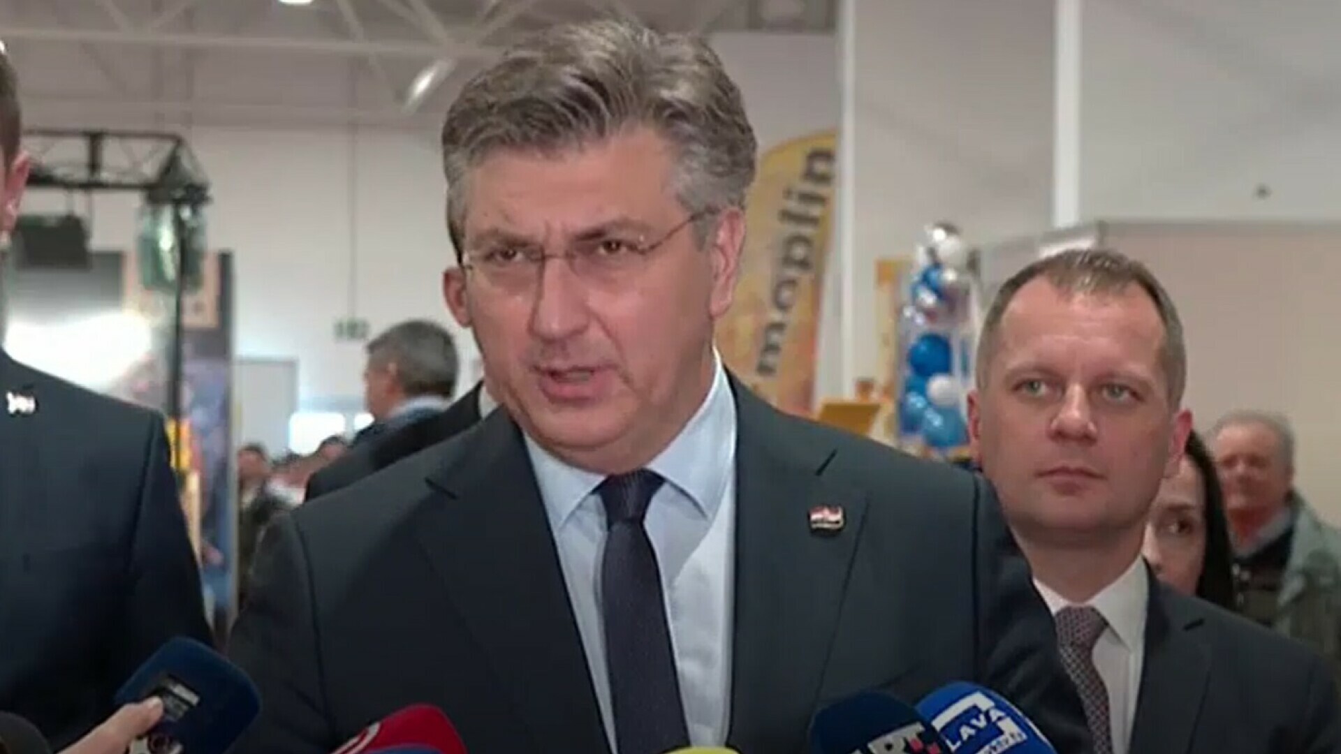 ''Važno je napustiti politiku naivnosti prema Rusiji'', poručio Plenković, a ni ovaj put nije ...