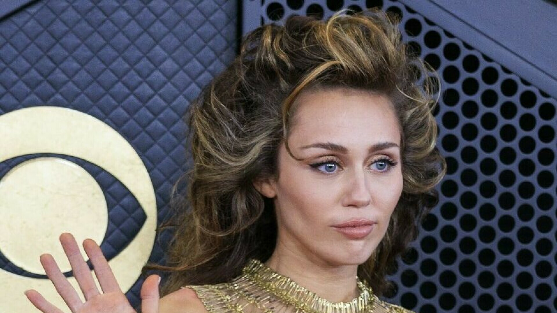 Pojavila se polugola, ali svi pričaju o njezinoj frizuri: ''Je li ovo Kurt Russell? Što joj se ...