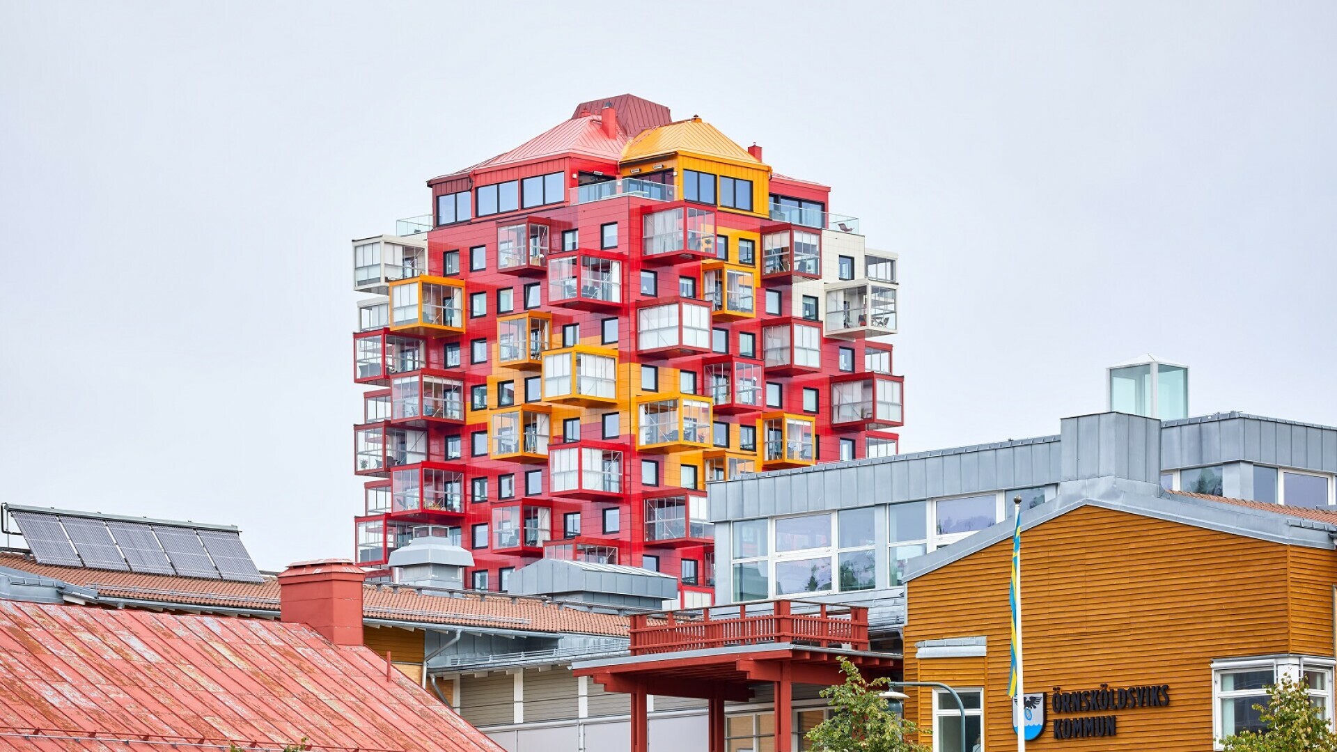 Najružnija zgrada u Švedskoj? Stambeni neboder koji izgleda poput ...