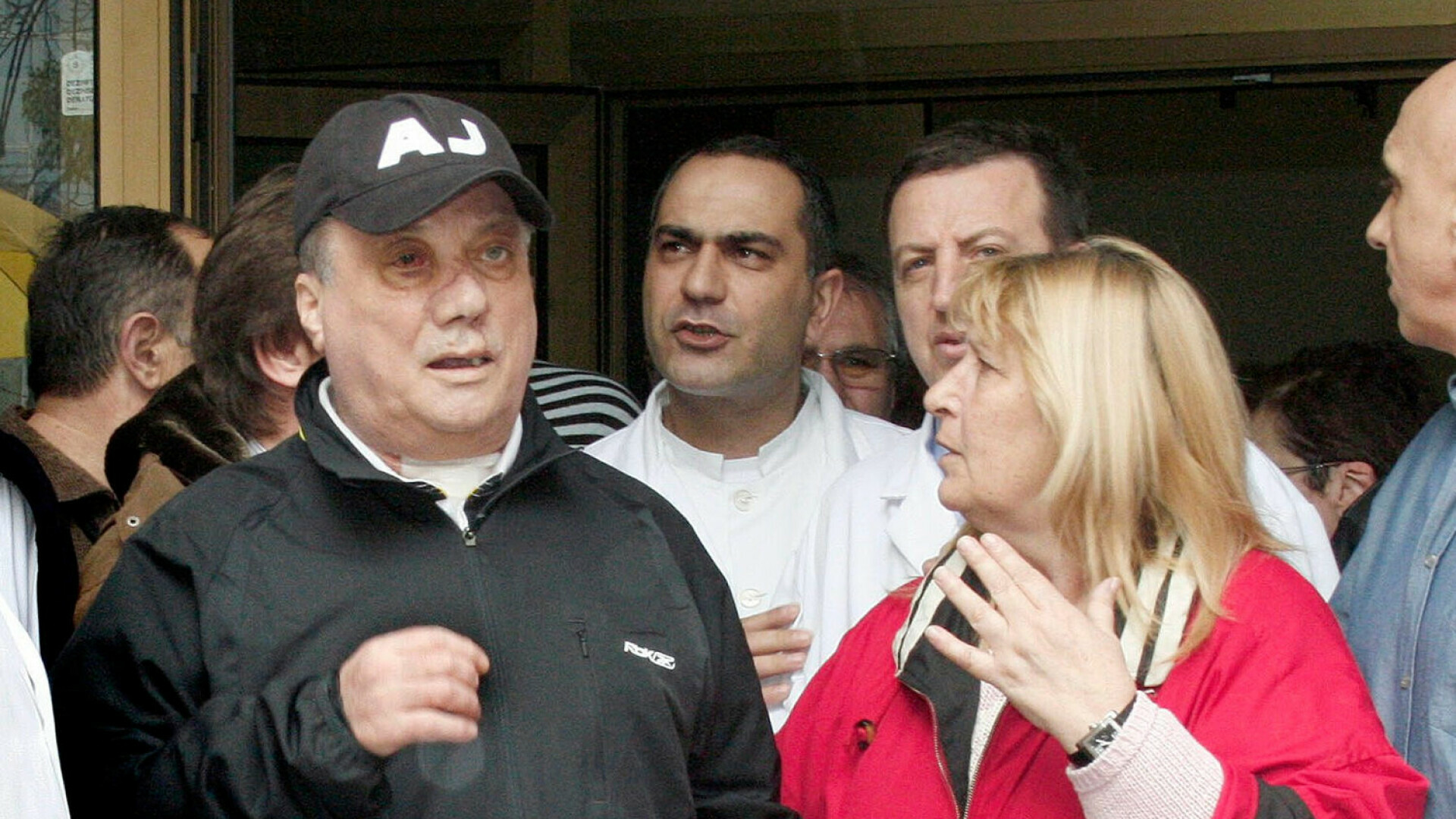 Halid Bešlić suprugu je upoznao na početku karijere, vjenčali su se u ...