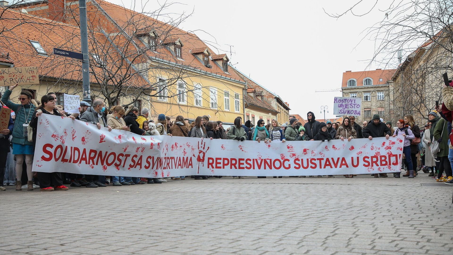FOTO/VIDEO Studenti iz tri hrvatska grada podržali kolege u Srbiji: U Novom Sadu sprema se ...