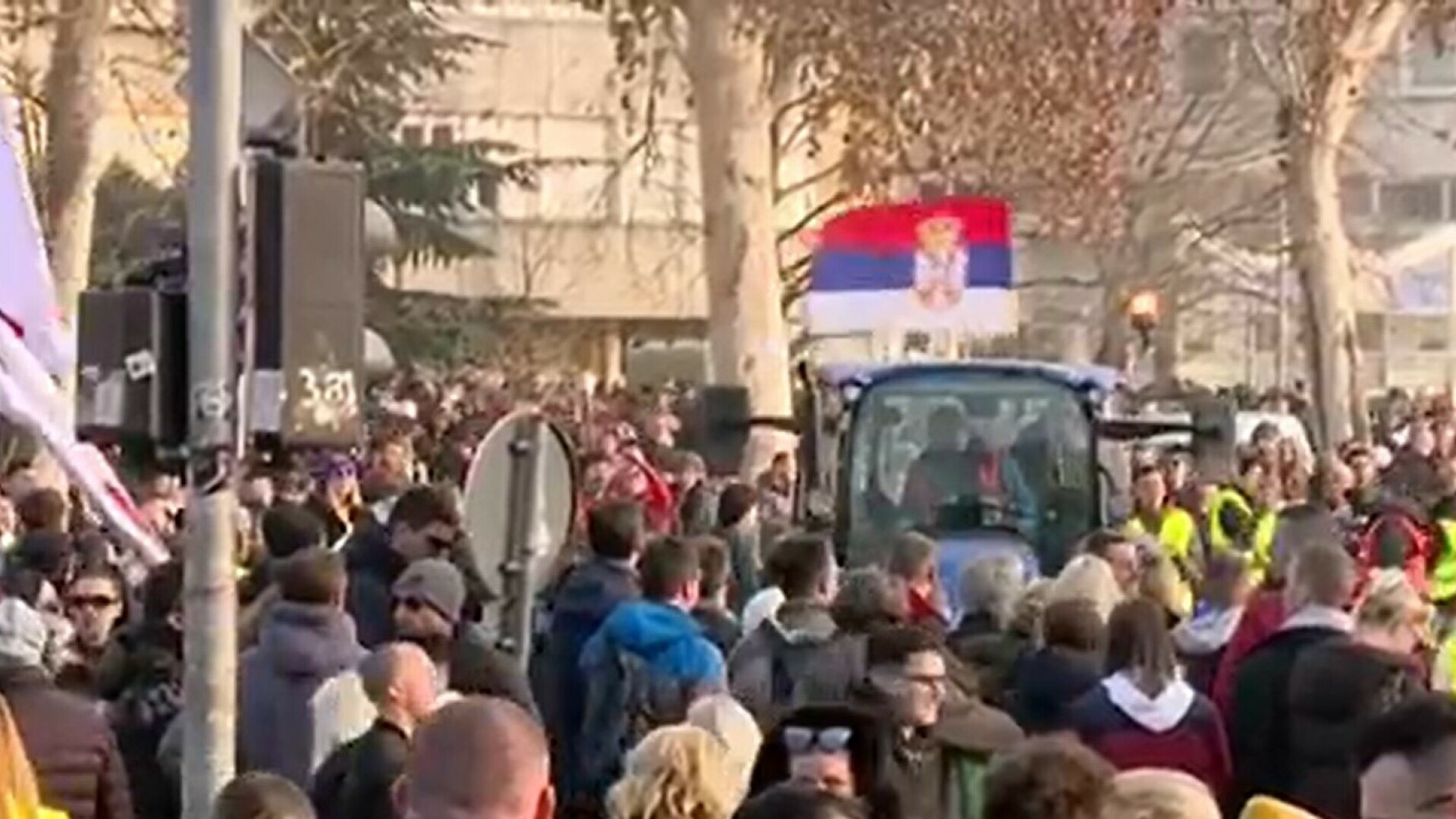 Sveučilište ne prihvaća Vučićev poziv na dijalog, studenti poručili ...