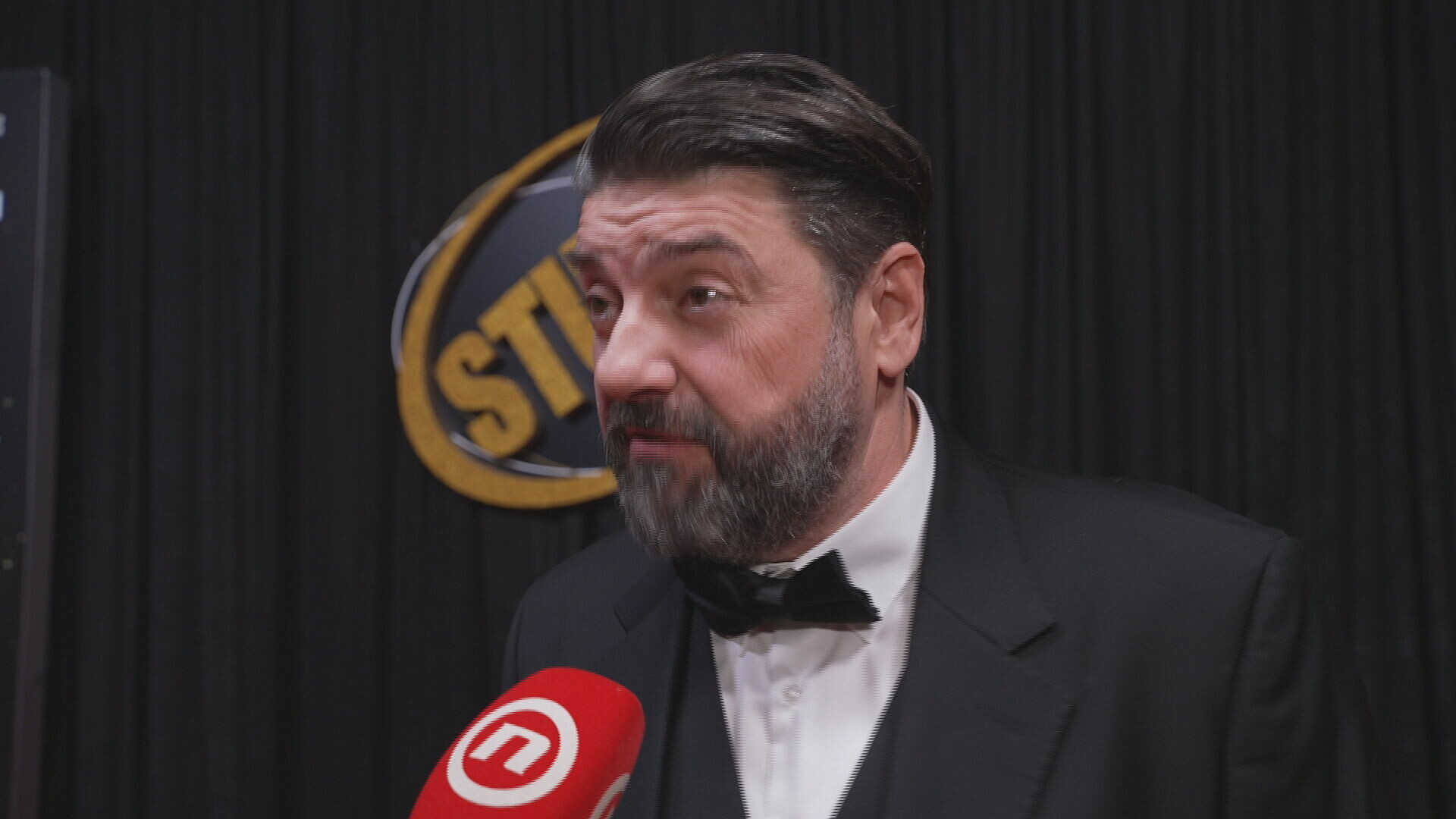 Nije čudo da je prestižna nagrada za najboljeg glumca otišla u ruke Goranu Navojcu: ''Ovo ima ...