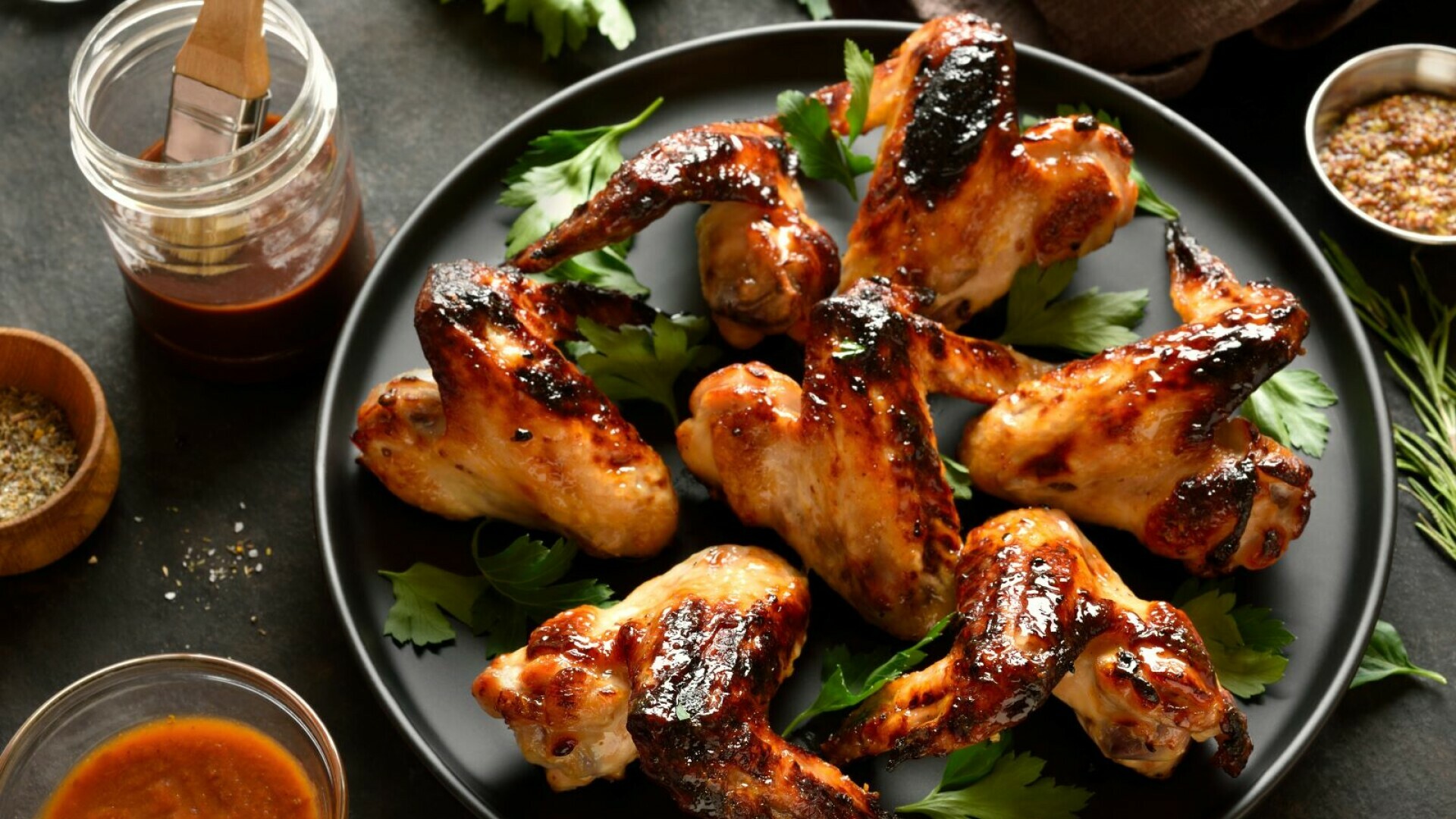 Recept za pet: Slatko-ljuta pržena pileća krilca iz kojih se ne cijedi ulje