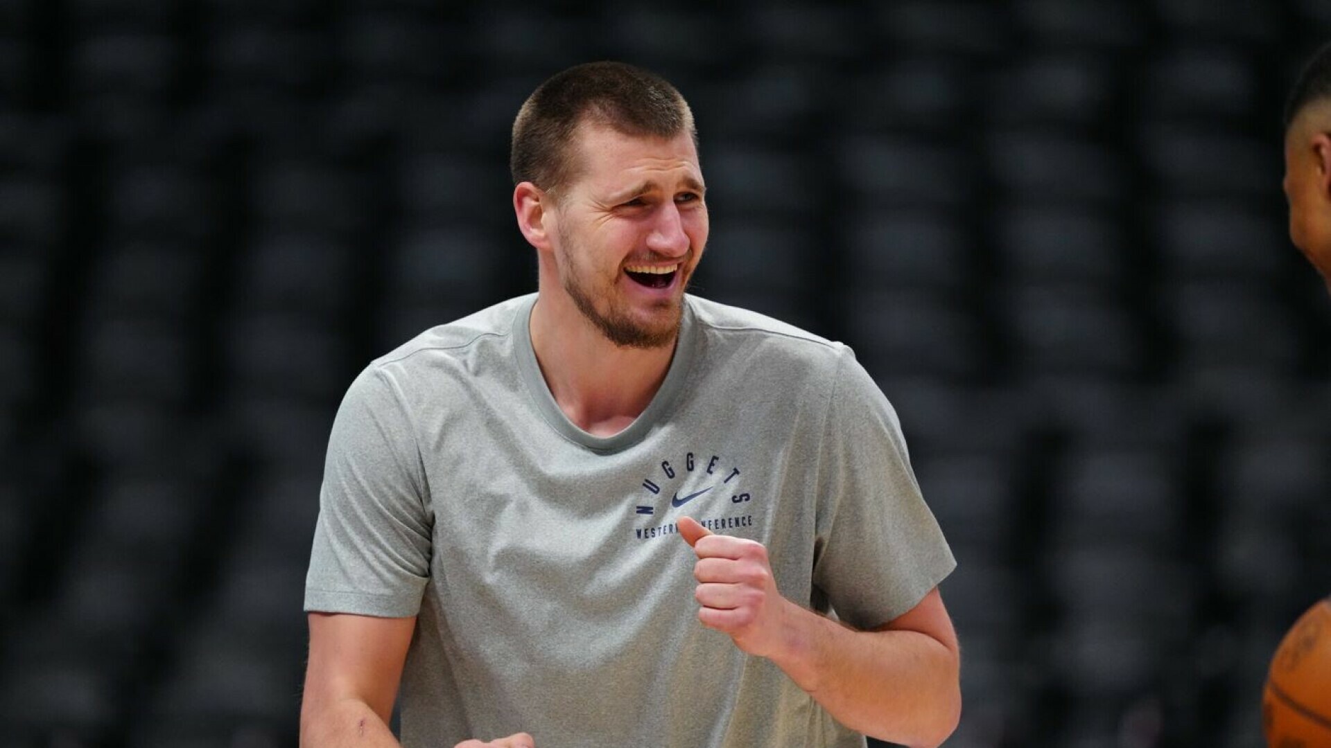 Neočekivana scena u NBA svlačionici: Jokić nije mogao vjerovati!