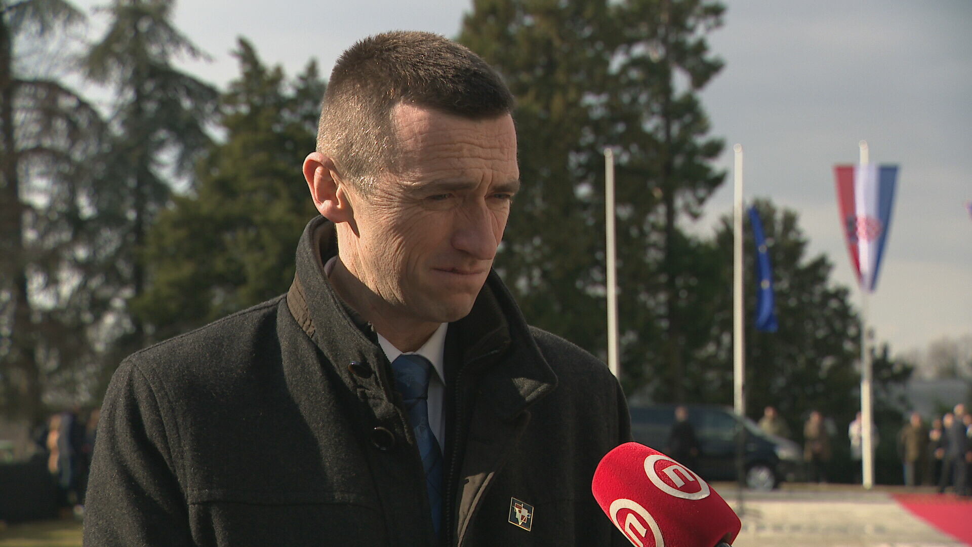 Penava stigao na Pantovčak pa poručio: "Ako mogu sjesti Trump i Putin..."