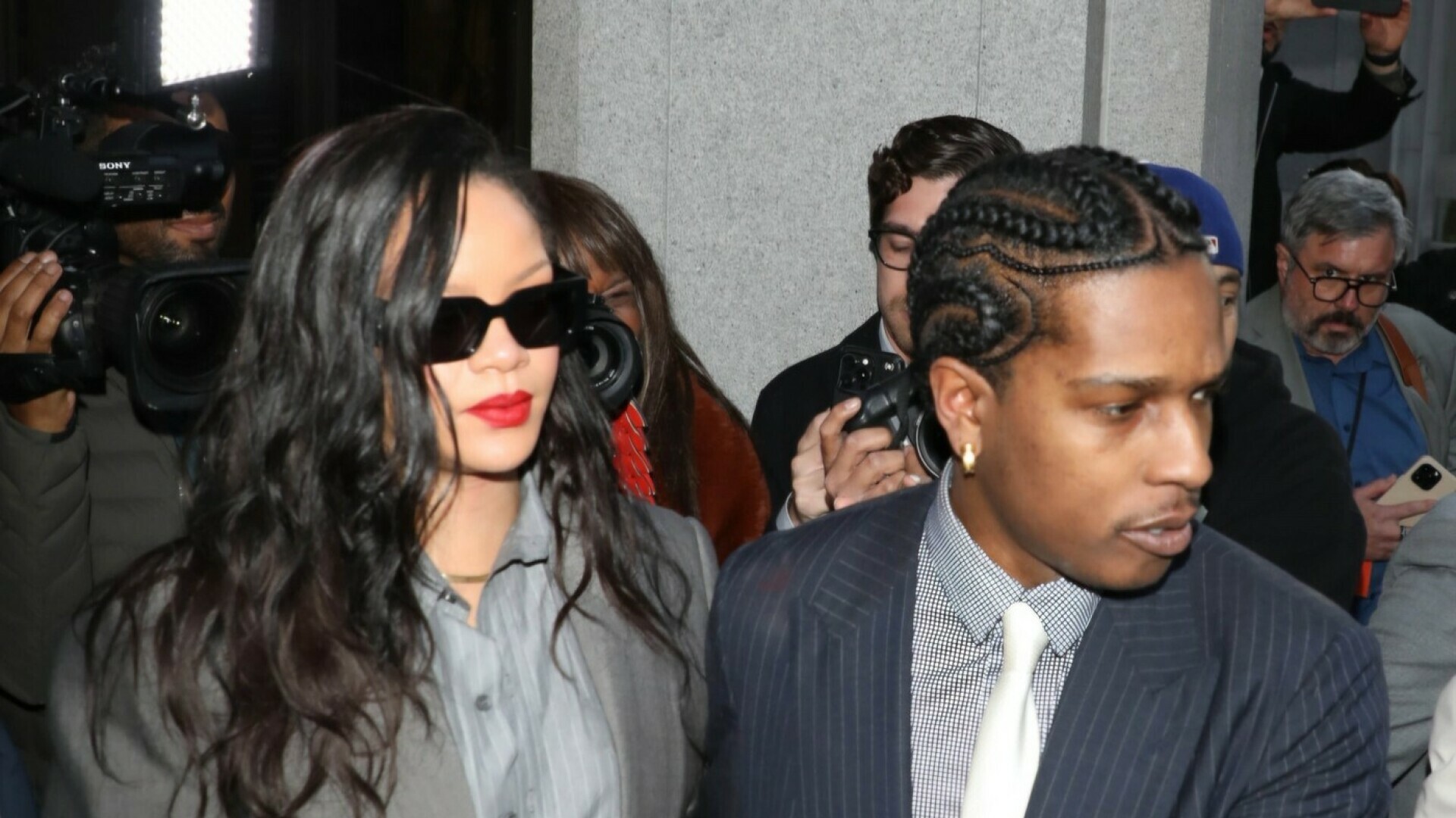 Rihanna briznula u plač nakon što je čula presudu svom partneru, bio je ...