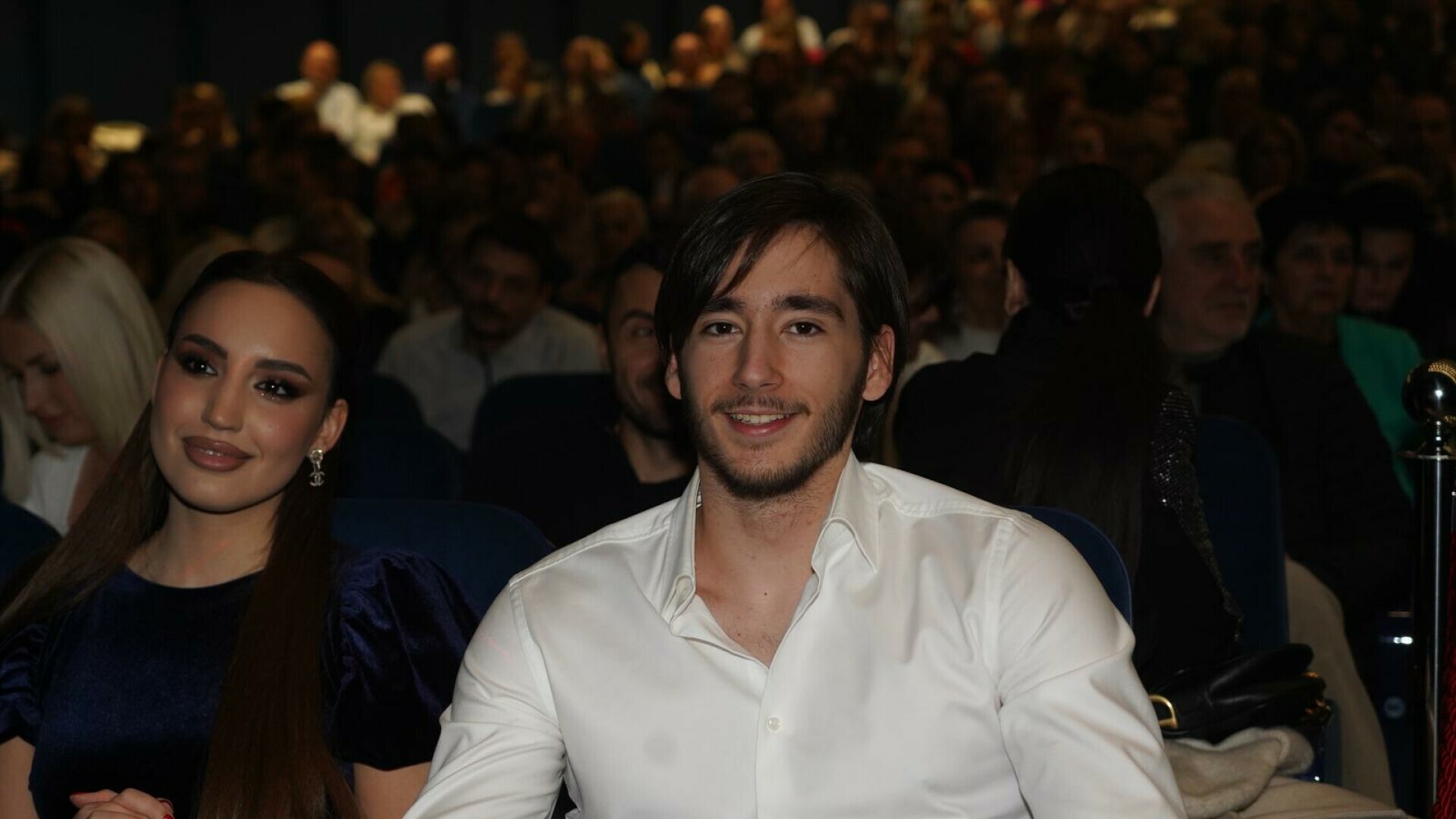 Ovako izgleda sin Harisa Džinovića: Ne voli medijsku pozornost, ali ...