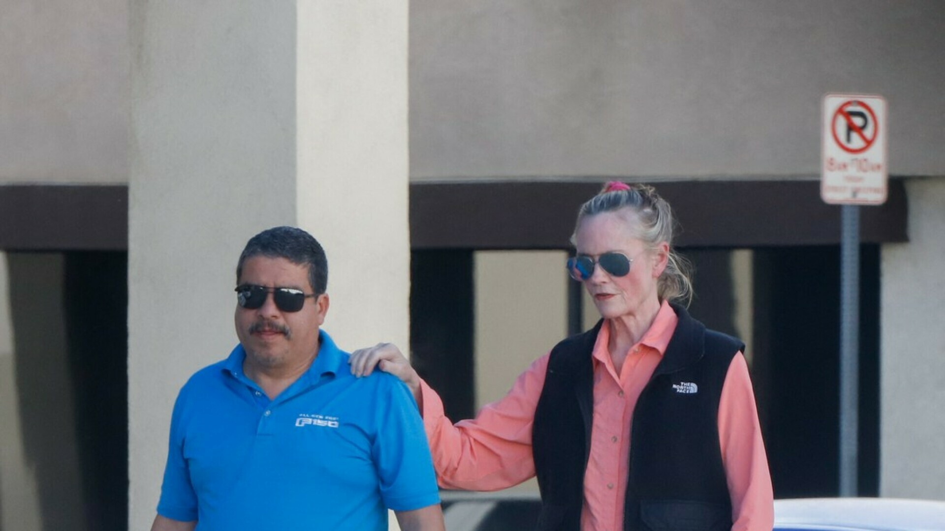 Pamtimo je kao elegantnu plavušu, a godine su ju potpuno promijenile