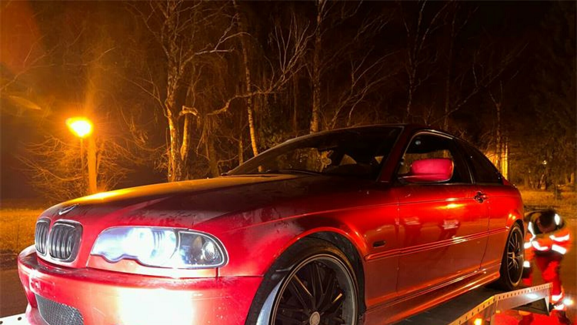 VIDEO BMW-om driftali i divljali po parkiralištu, policija objavila snimku