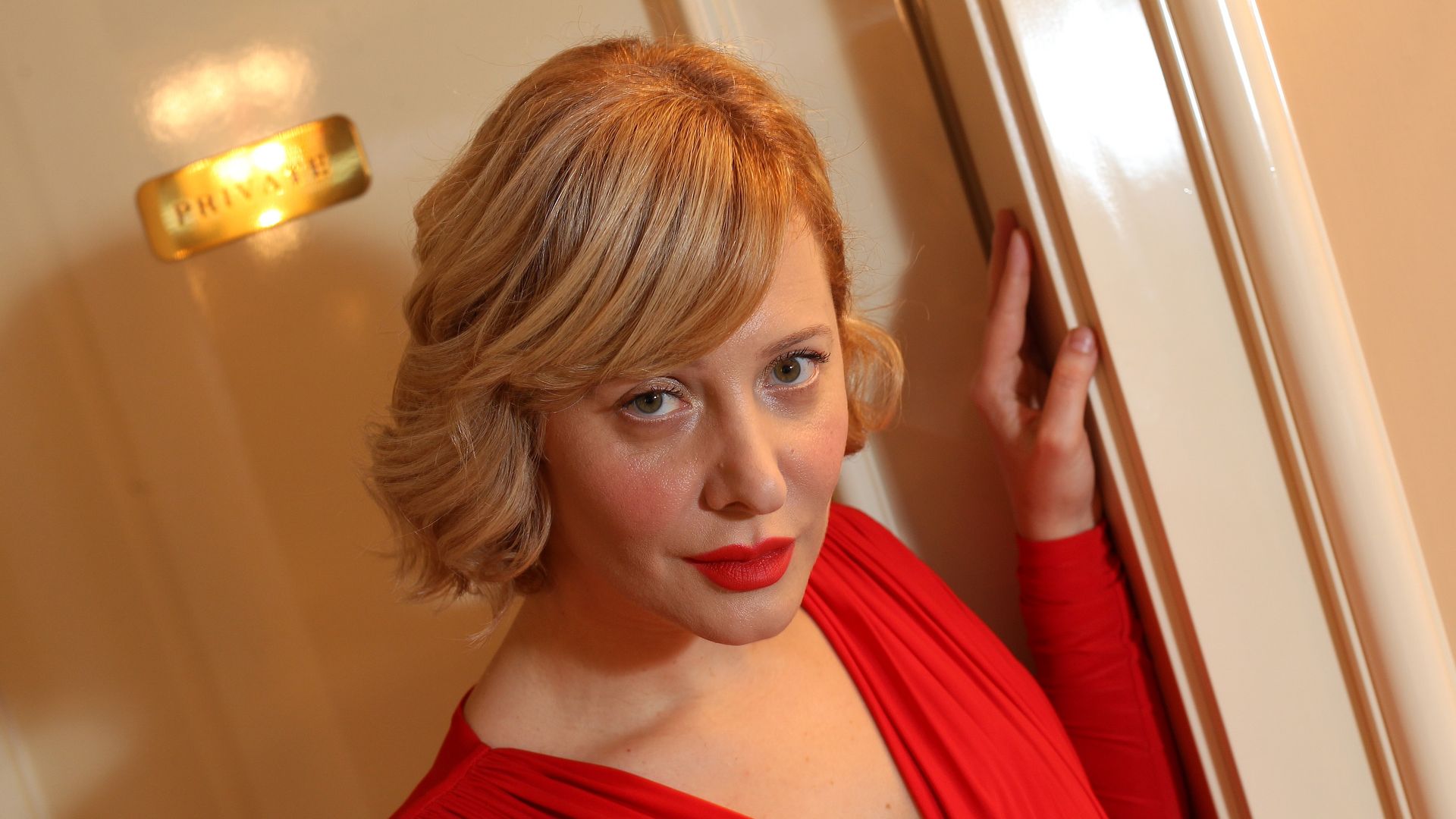 Glumica otvoreno o životu uz Frljića: "Živim u strahu. Teško je to ...