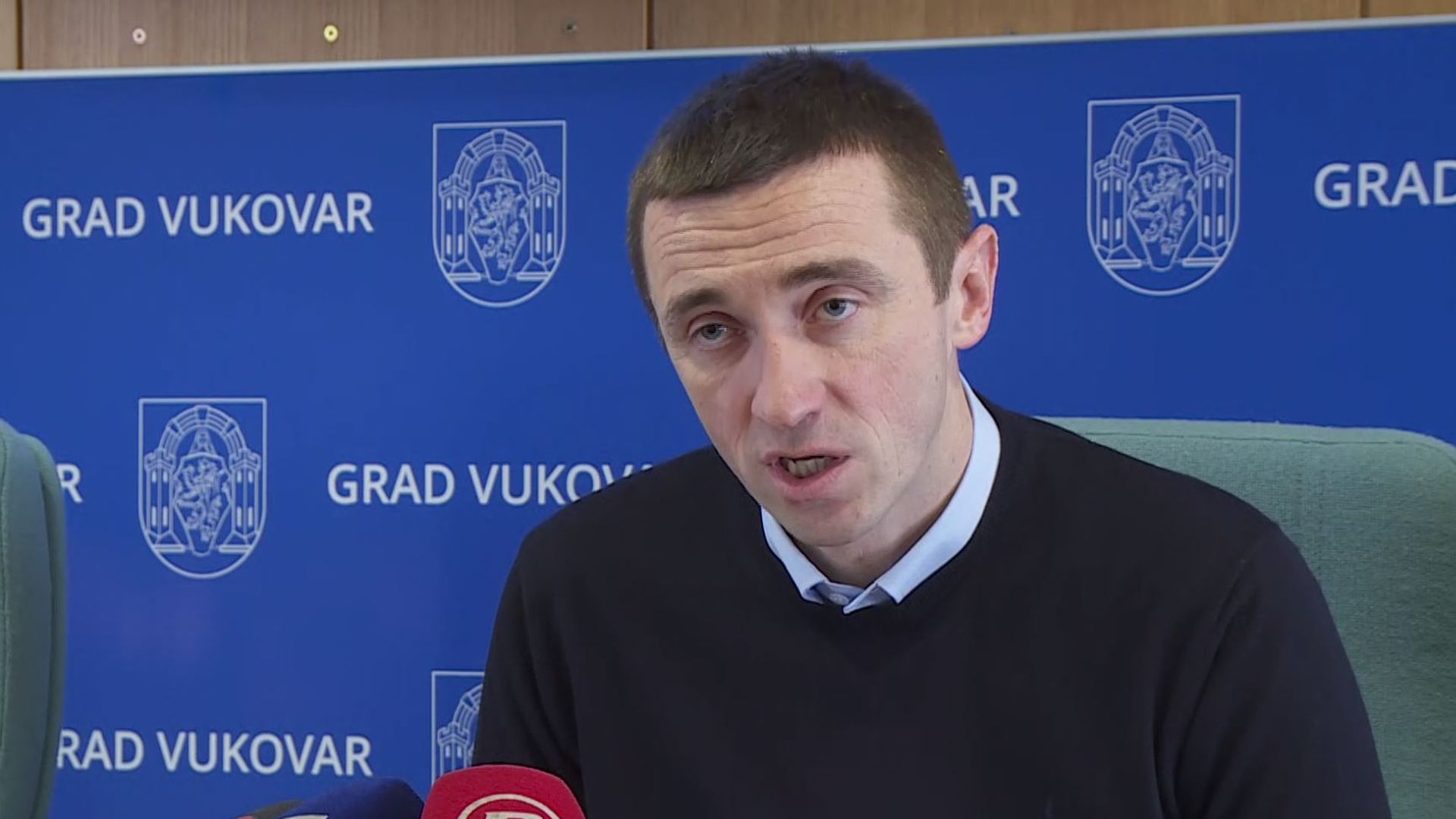 Penava: "Hoćemo li šutjeti na to da srednjoškolci koji pohađaju srpsku ...