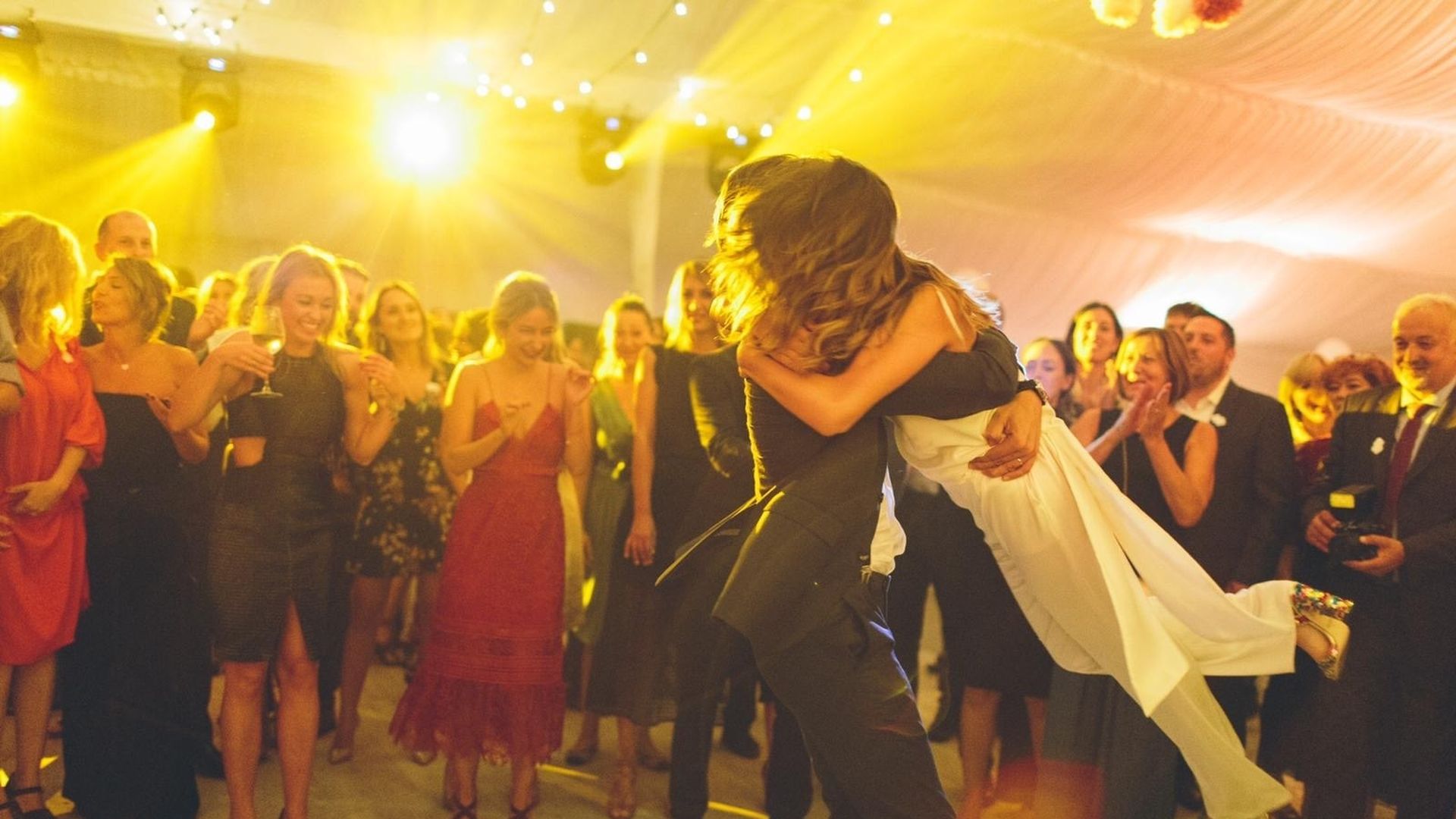 Prvi ples: Pet zlatnih pravila i sve drugo što morate znati o ovom ...