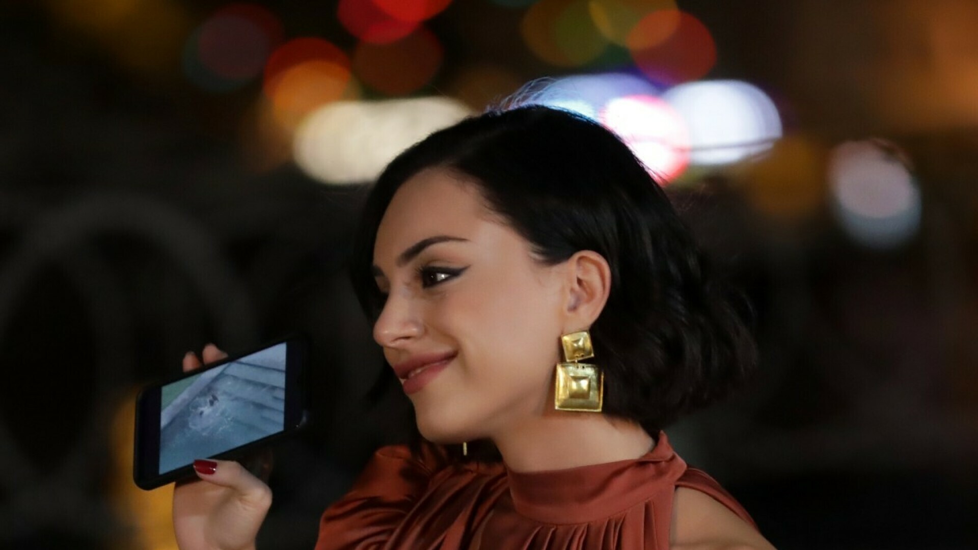 Damla iz "Izdaje": 10 modnih izdanja omiljene zlice koja su nam zapela ...