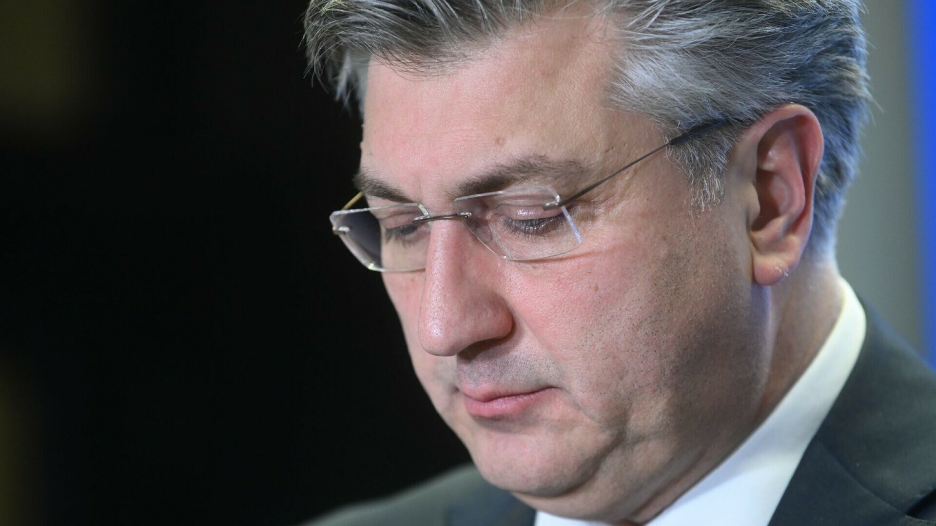 Burne reakcije na SMS aferu HDZ-a: "AP je novi Ivo Sanader", "Tu se ...