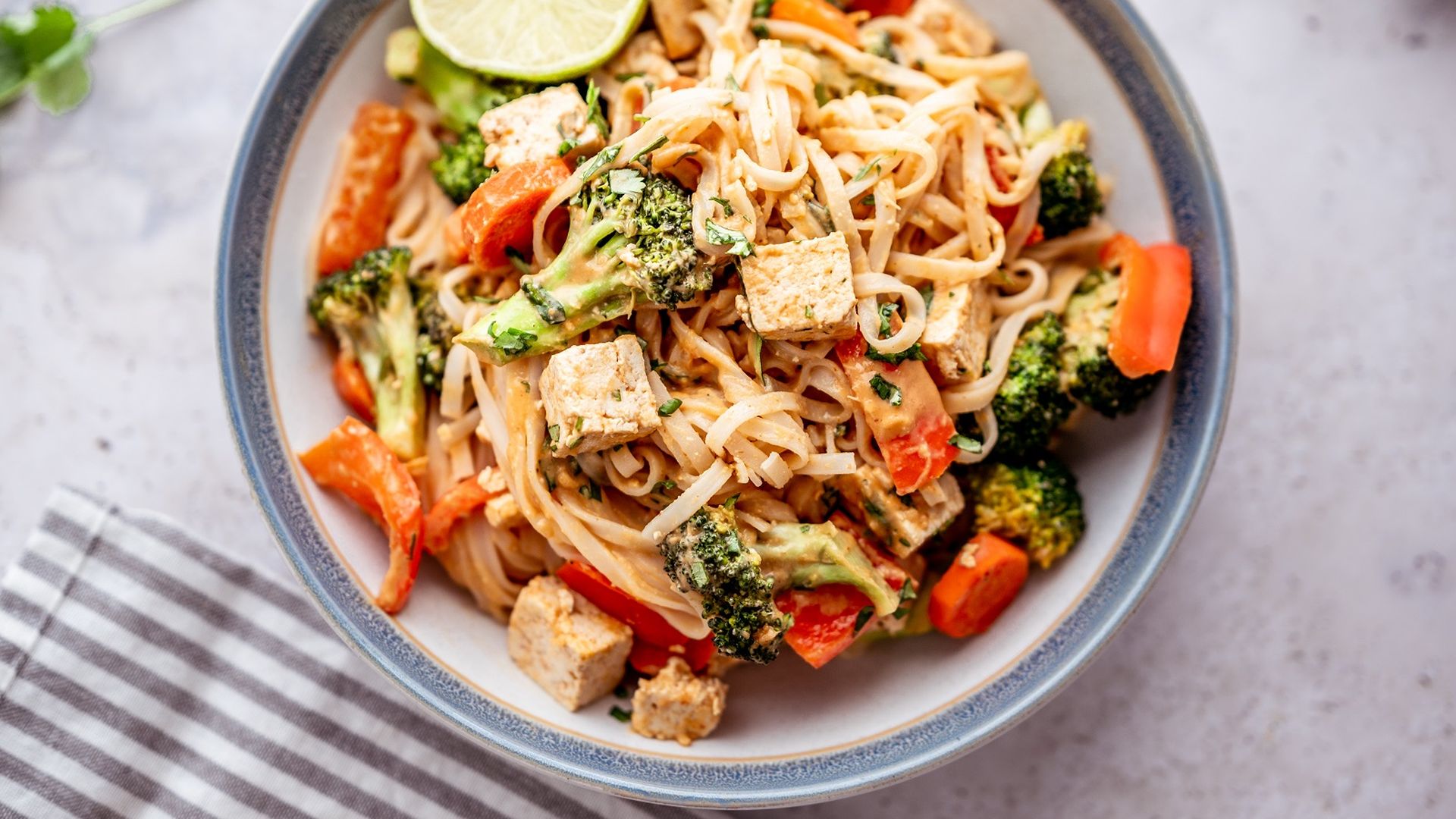 Bolje nego iz dostave: Brzi recept za rezance s povrćem