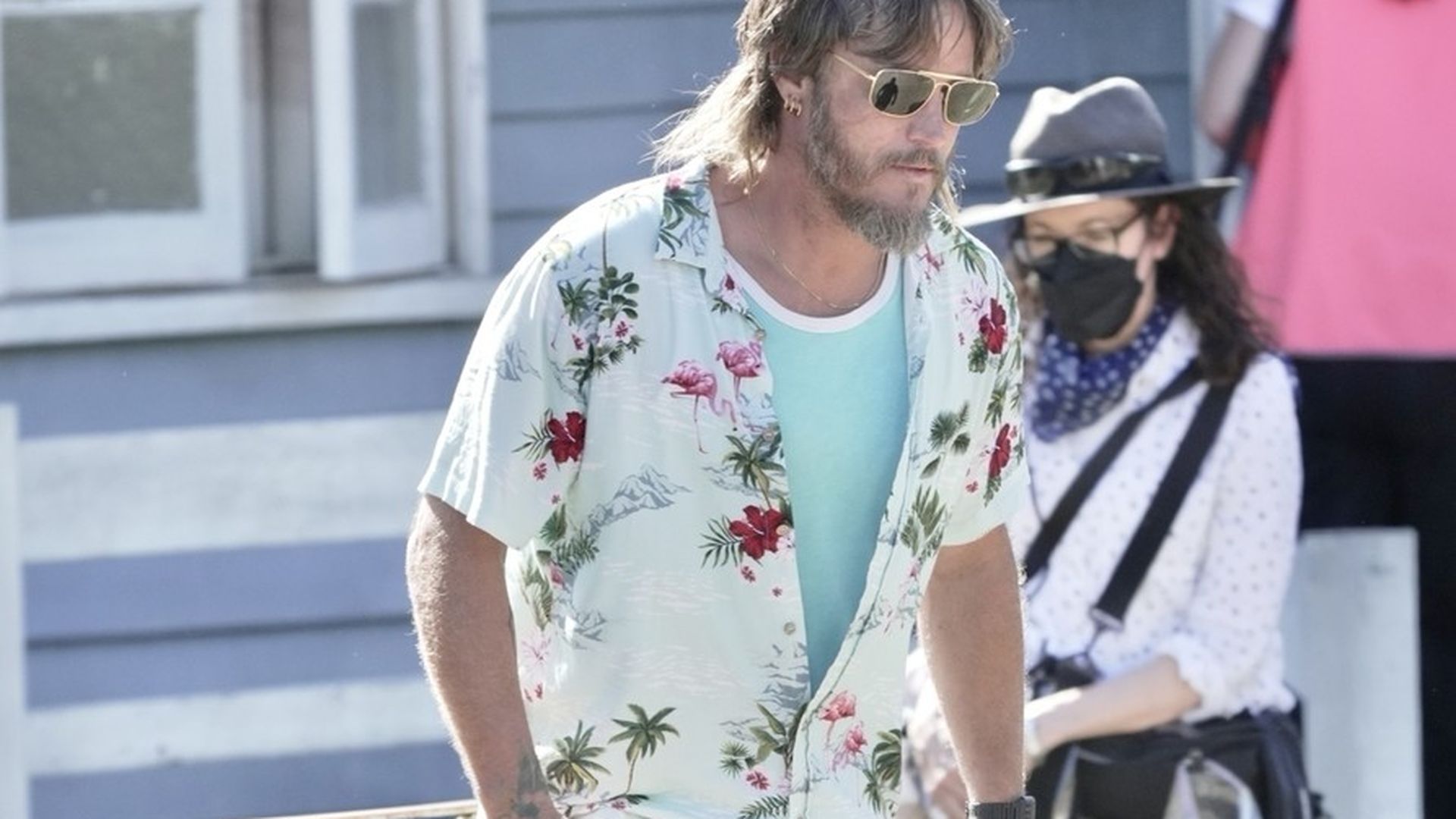 Kao zgodni viking mamio je ženske uzdahe, a s novim detaljima na licu ...