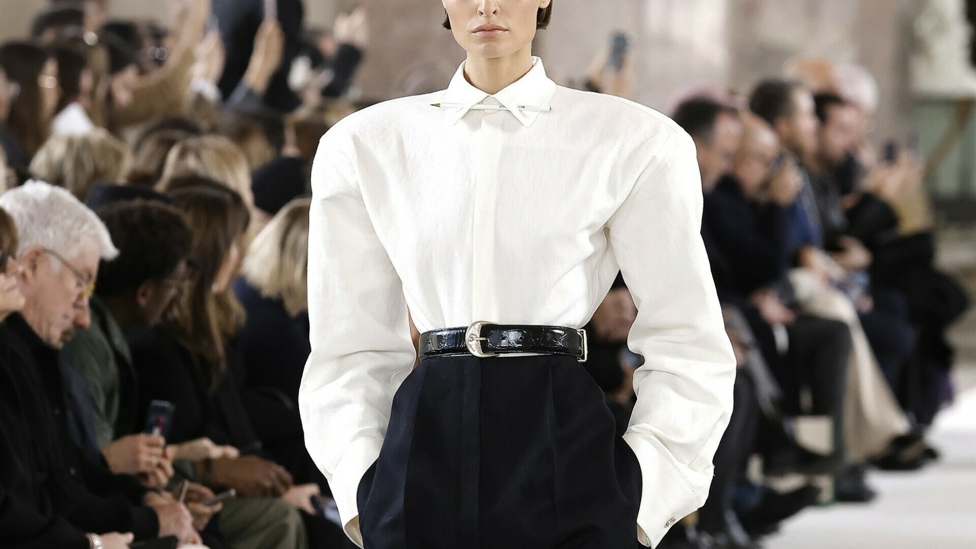 Visoka moda u povoljnoj izvedbi: Kopirali smo tri kombinacije s ...