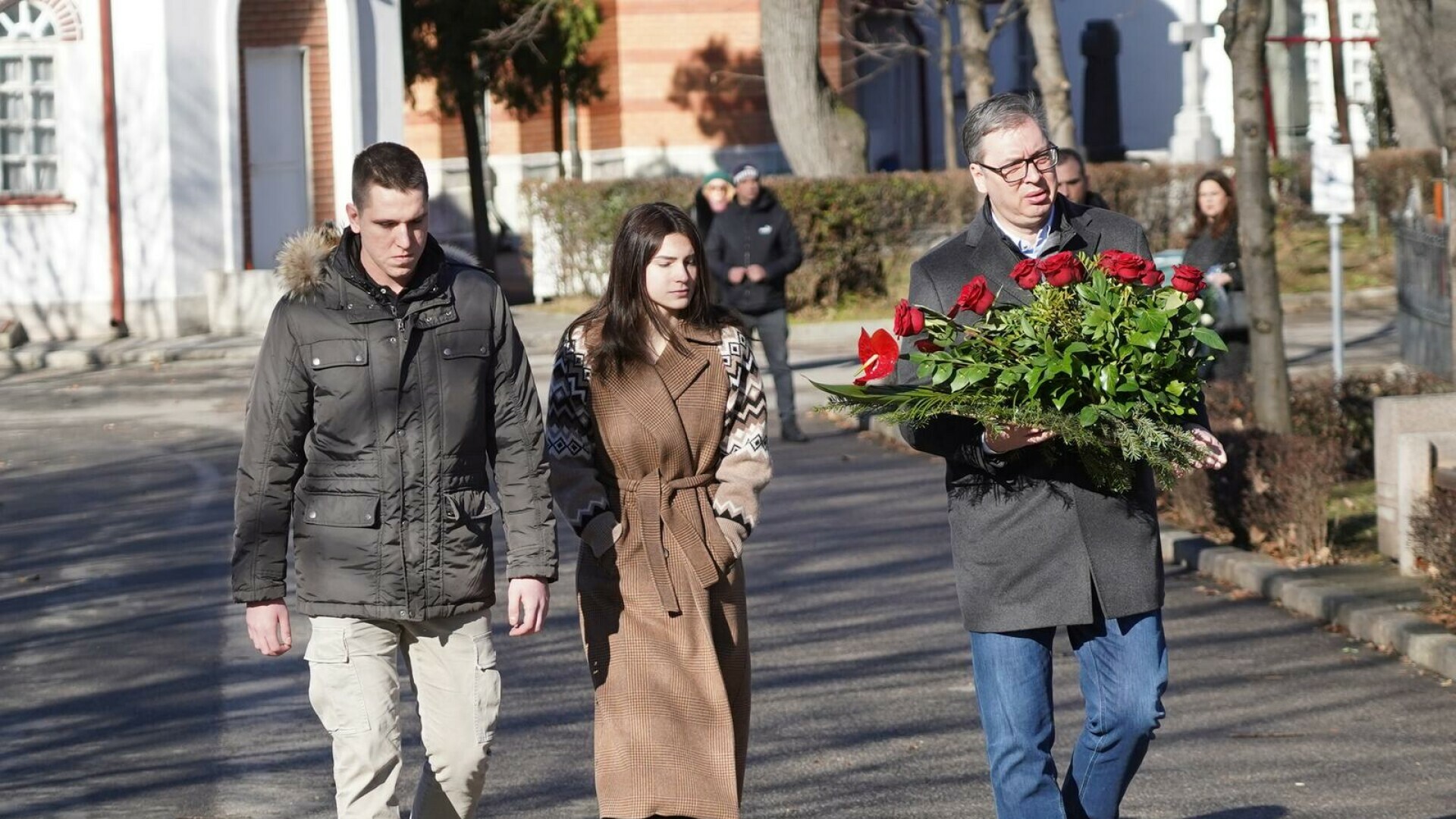 Aleksandar Vučić ponosno pozirao sa svojim sinom iz prvog braka ...