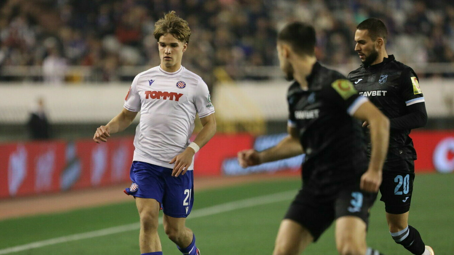 VIDEO Pogledajte gol kojim su Pukštas i Livaja načeli Rijeku u ...