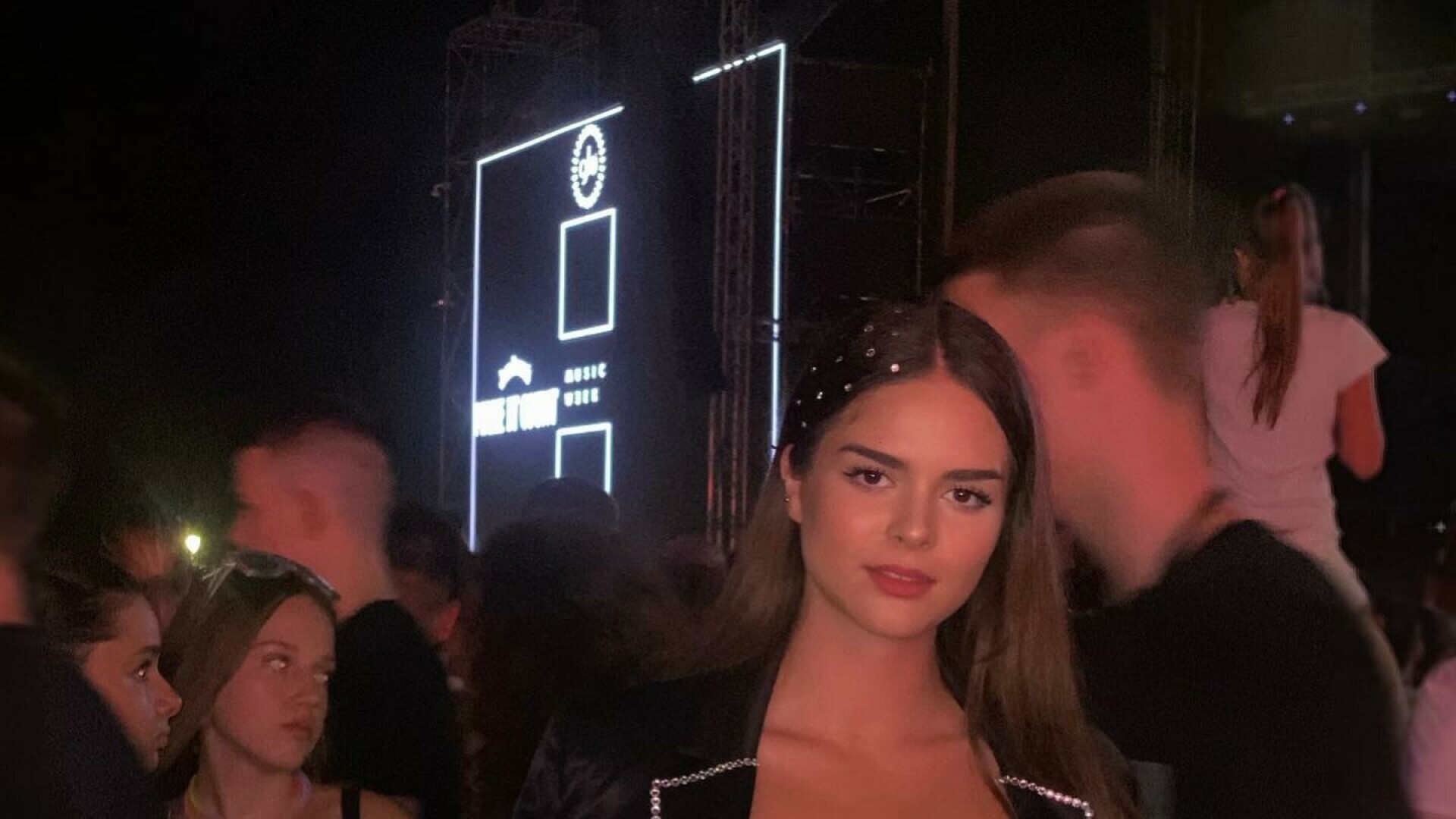 Ovako izgleda novopečena supruga Igora Kojića, od njega je mlađa 15 godina!