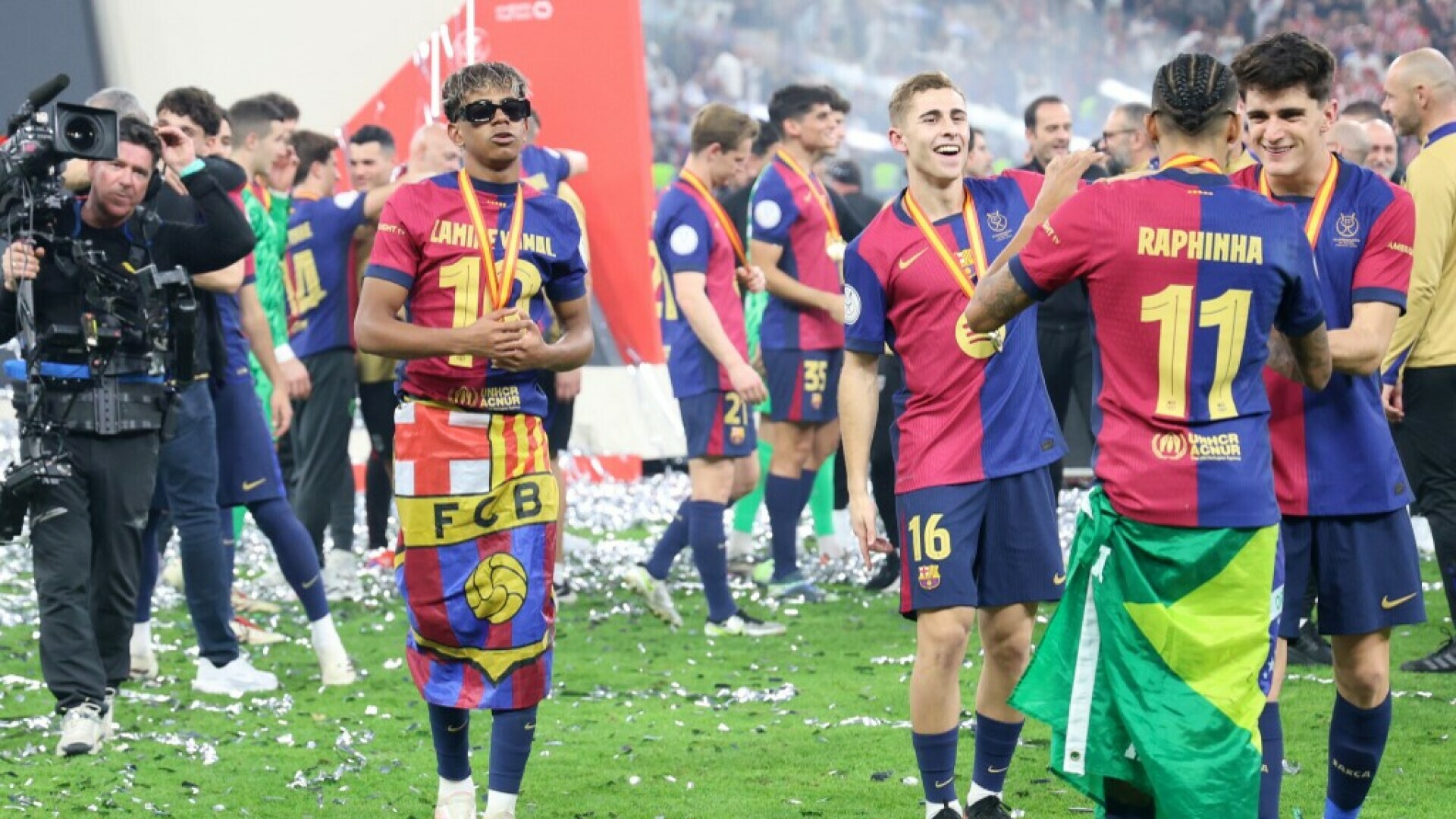 Bivša zvijezda Real Madrida: "Da Szczesny nije isključen, Barca bi ...