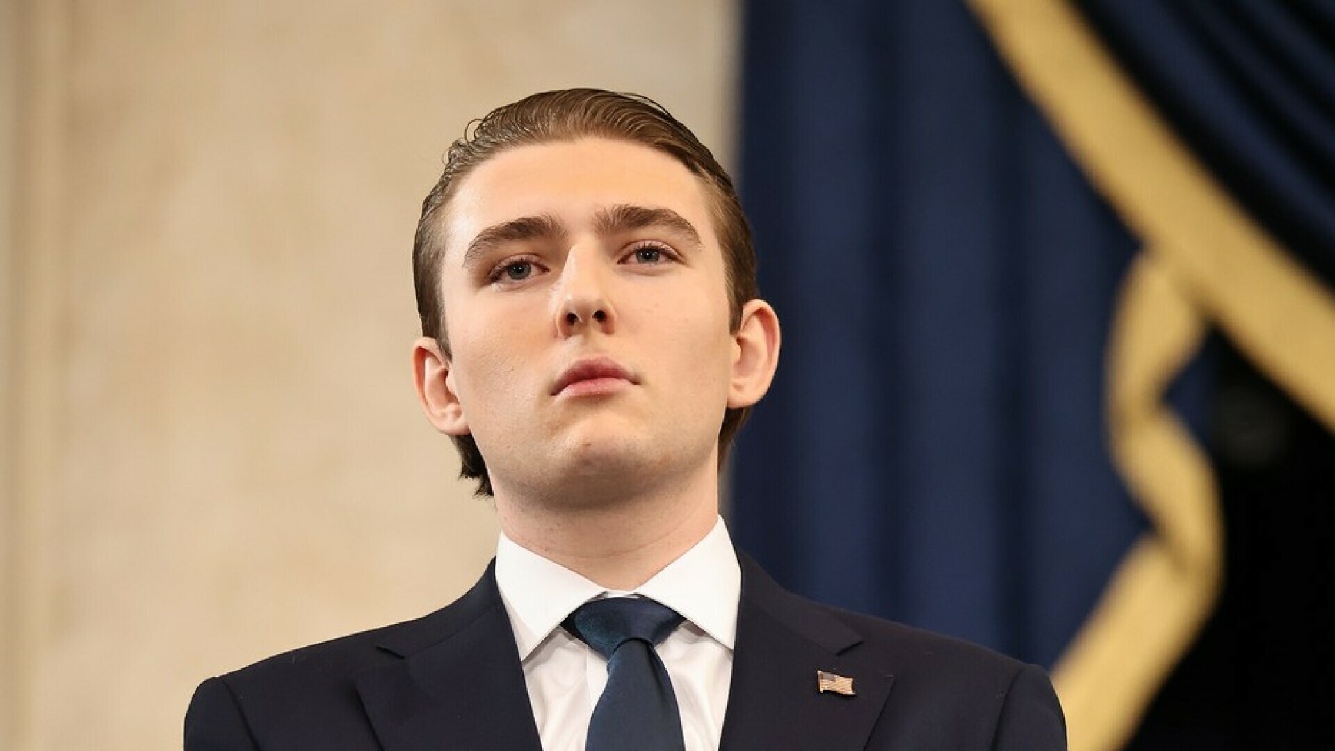 Ovo su stroga i pomalo neobična pravila kojih se mora držati sin ...