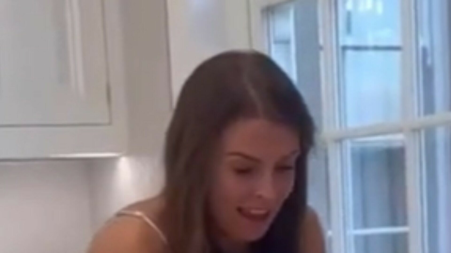 Supruga bivšeg nogometaša dala rijekad uvid u dio luksuza iz vile vrijedne 20 milijuna funti!