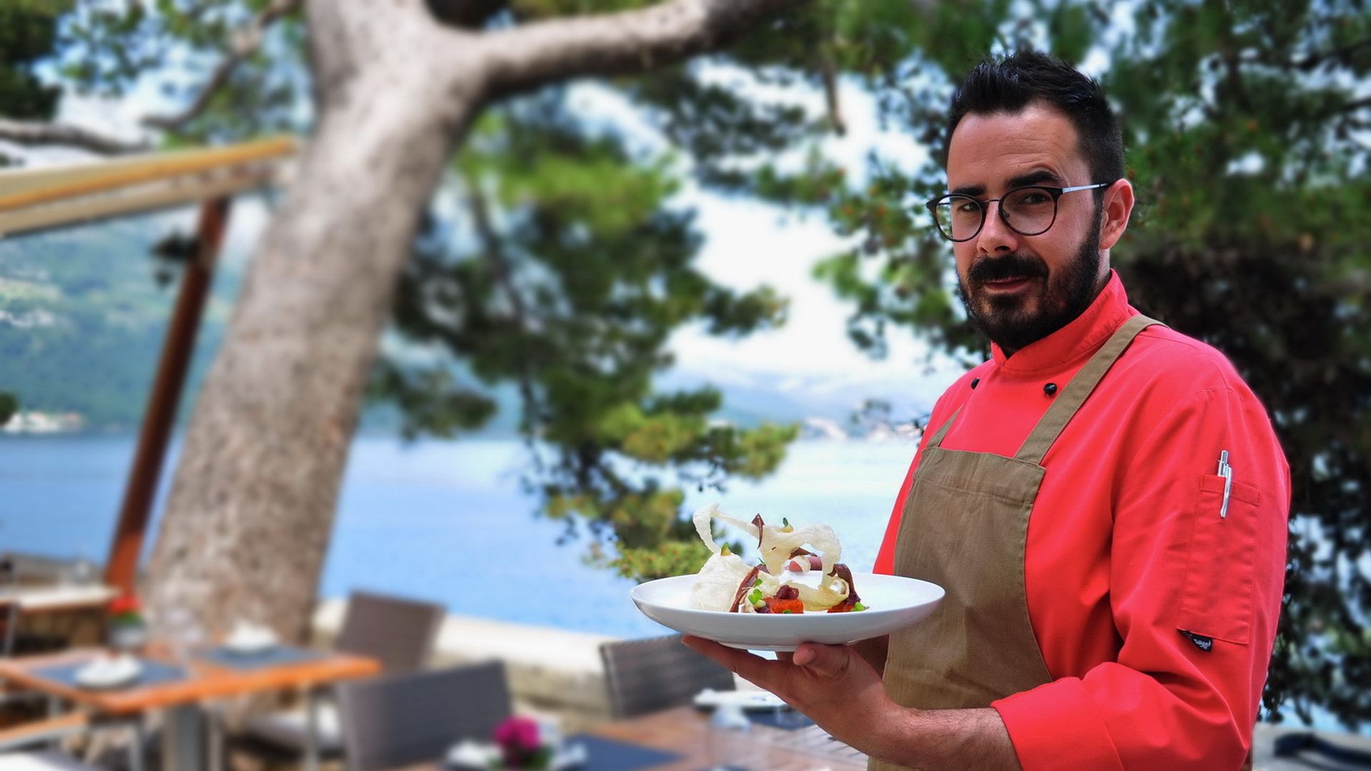 Marko Gajski: O ljubavi, hrvatskoj gluposti i pogači na koju je ...