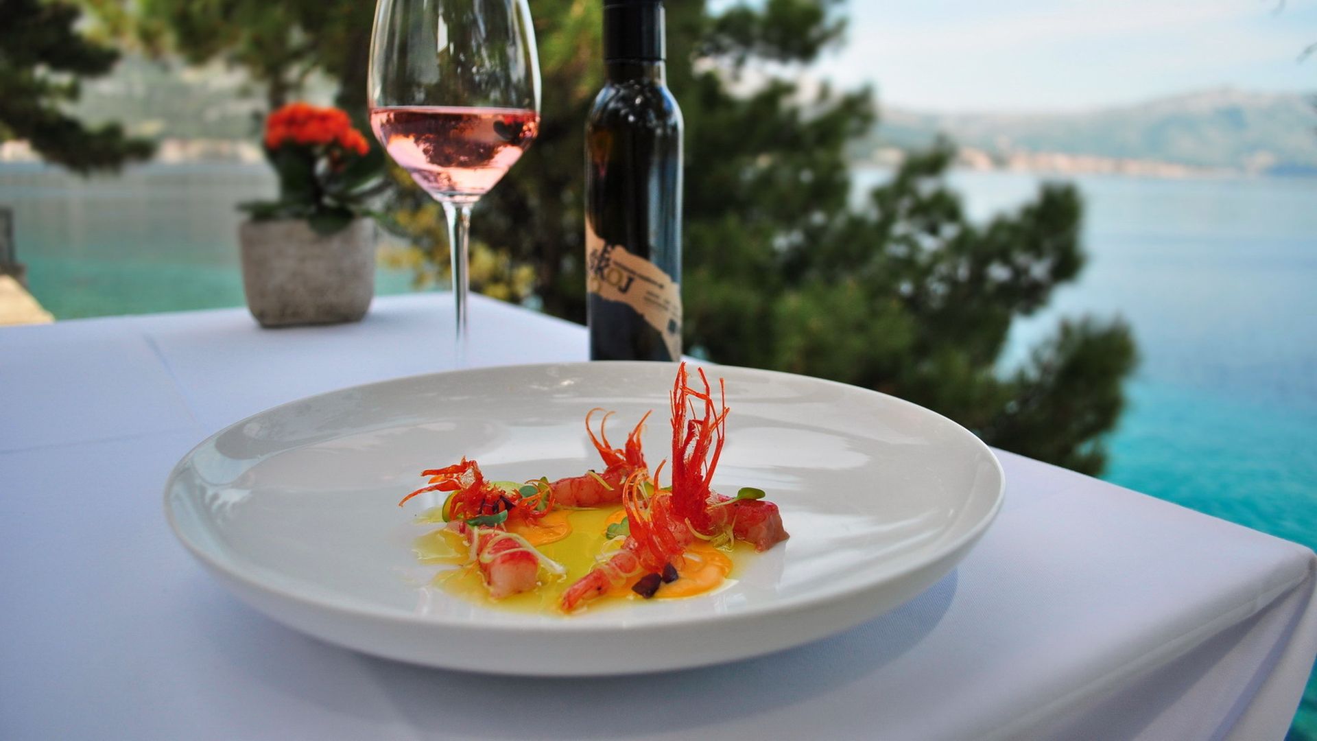 Marko Gajski: O ljubavi, hrvatskoj gluposti i pogači na koju je ...