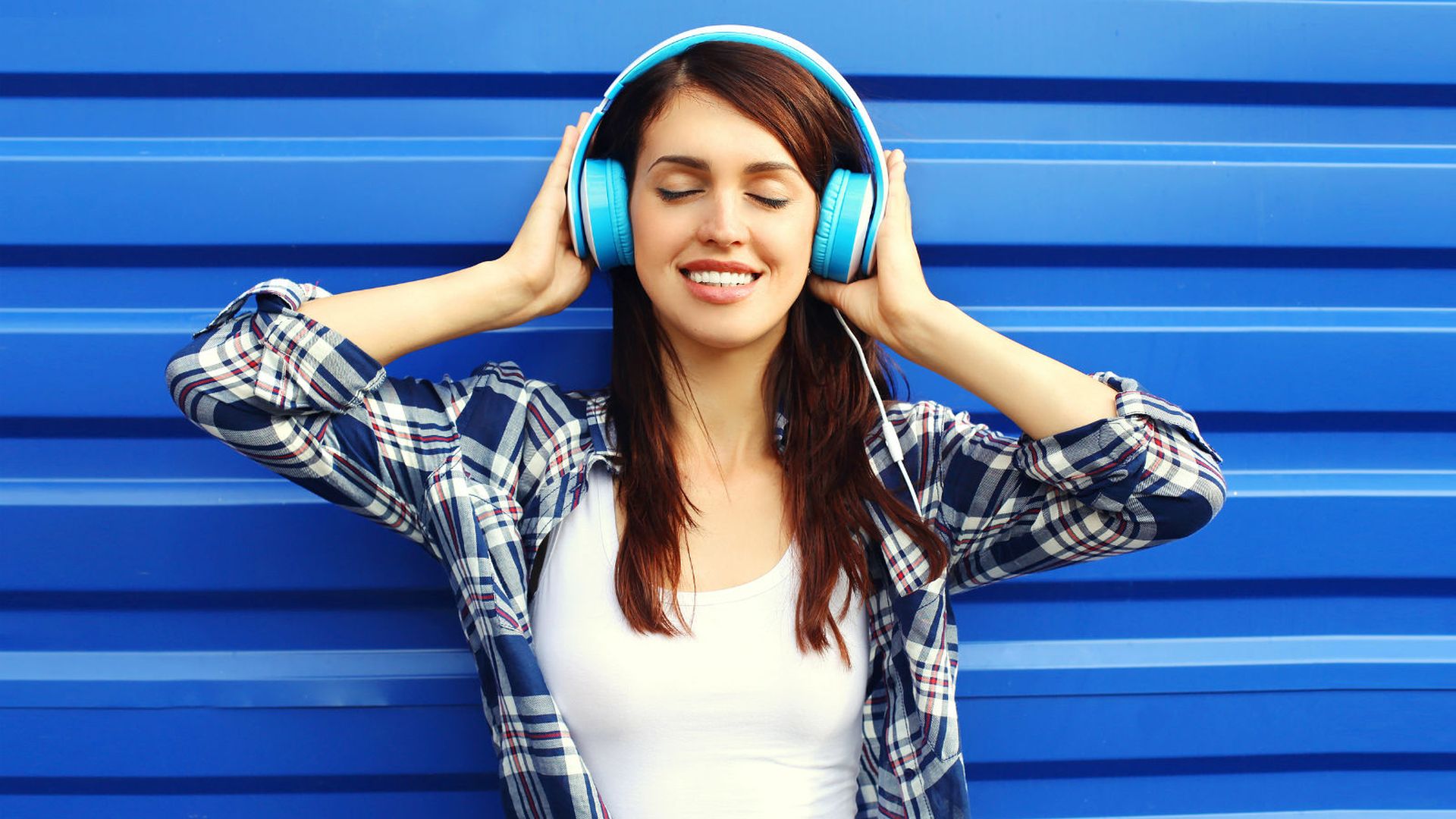 Što to govori o vama? Pravi razlog zbog kojeg mnogi nose slušalice (a ...