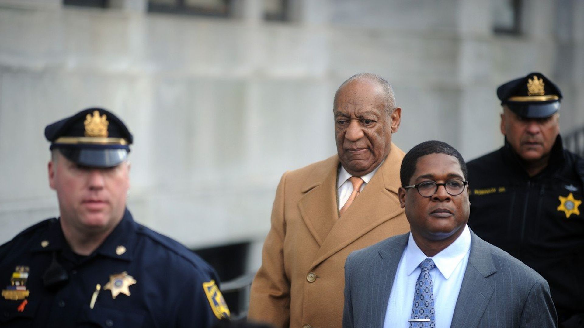 Bill Cosby prvi put u javnosti nakon dvije godine od izlaska iz zatvora ...