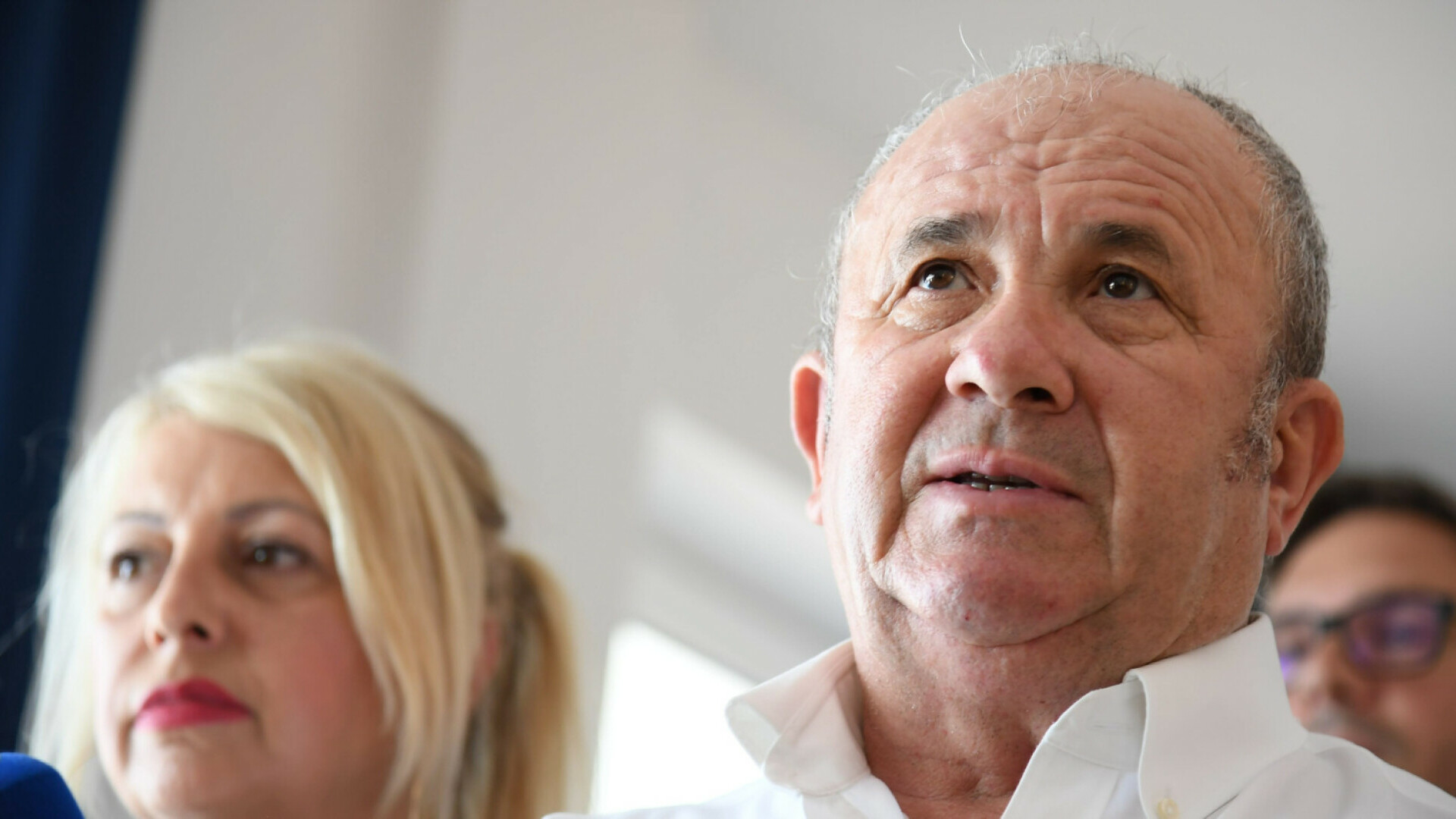 Pamtite li ovaj povijesni trenutak? Kerum opet reže pršut, 11 godina nakon što ga je lijepio na ...