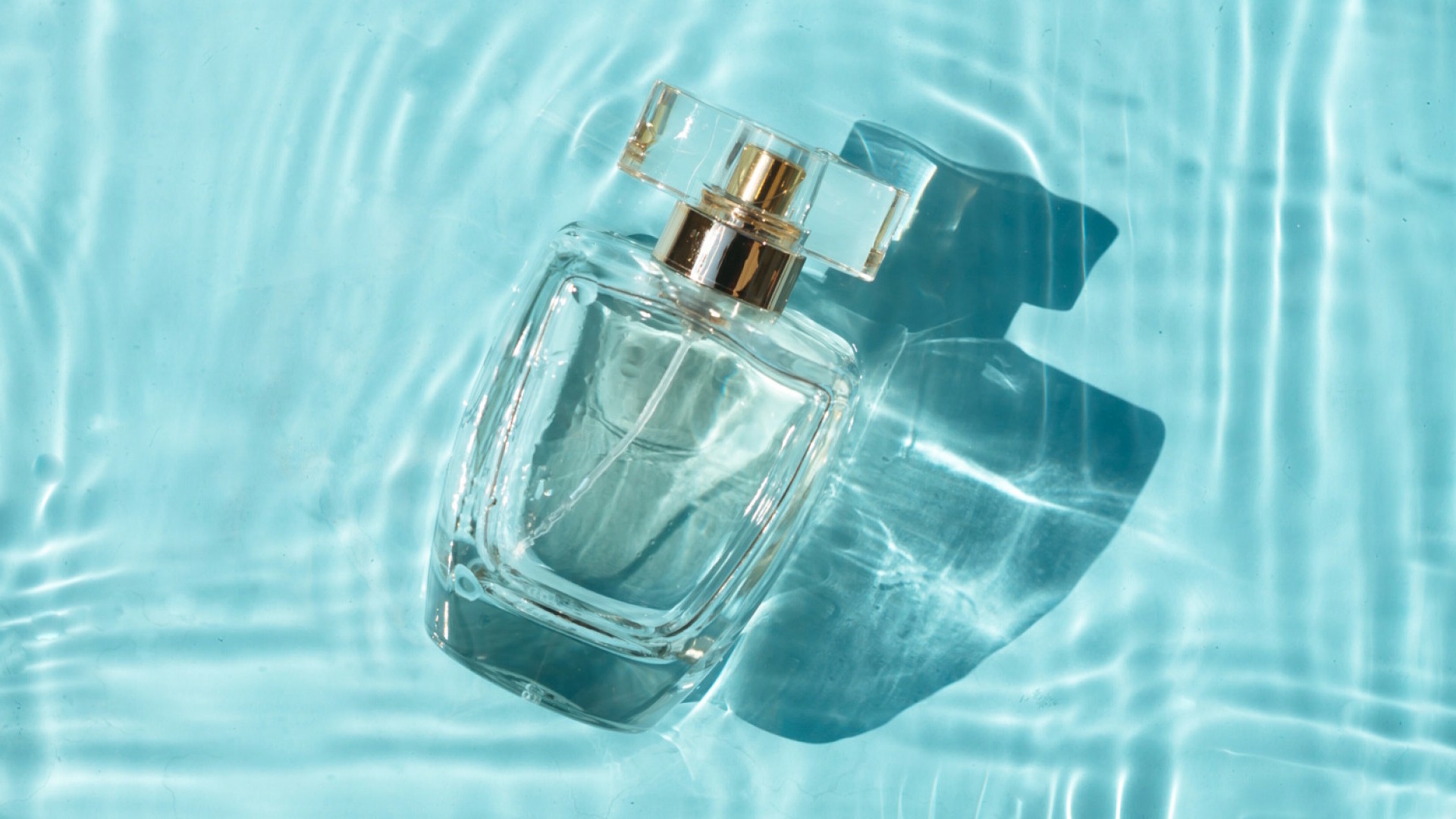 12 parfema idealnih za žene račice