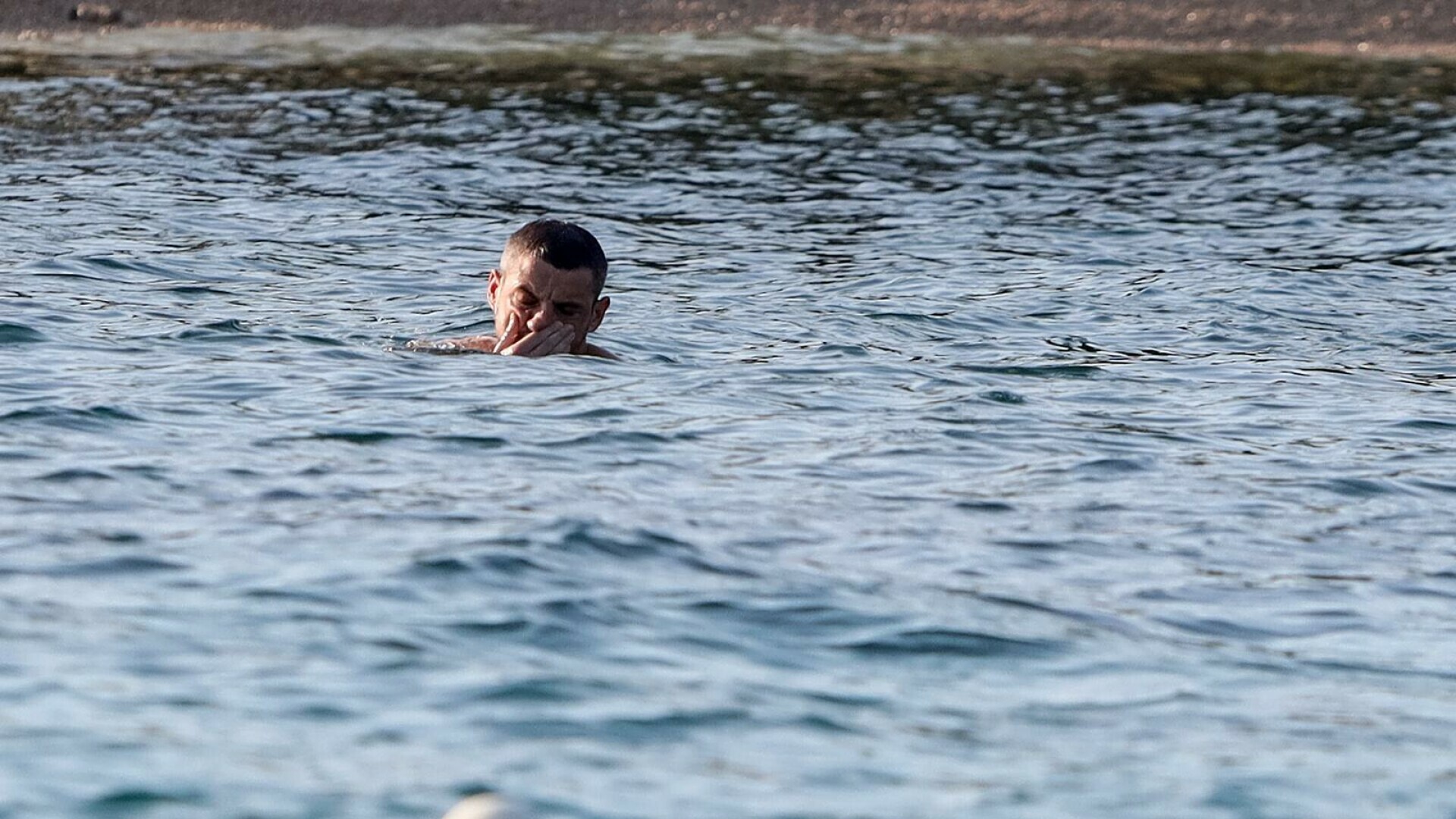 Još jedan nogometaš kupao se na istoj plaži kao Modrić, a ni on nikako ...