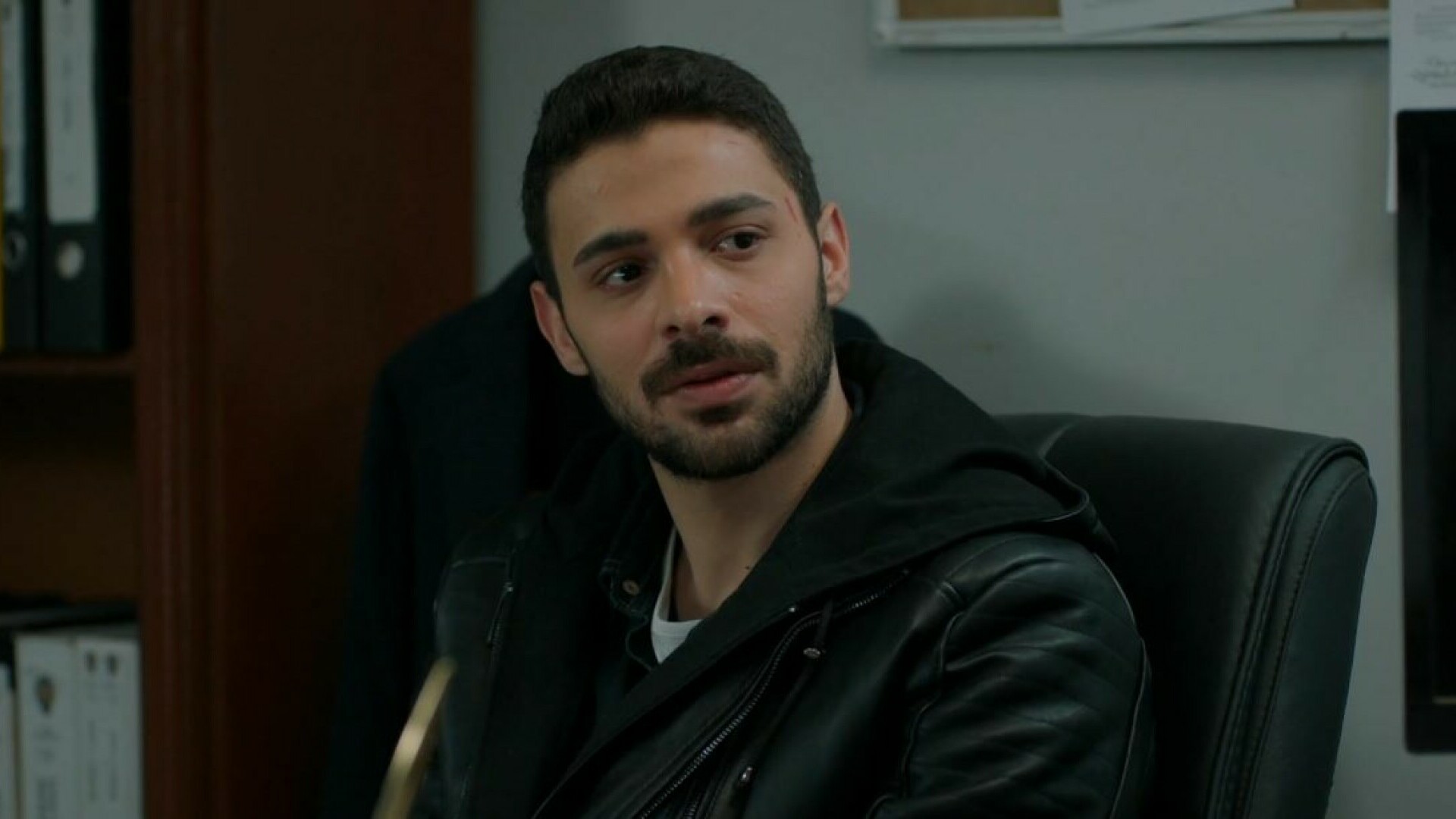 Divlje srce:Jaman pokušava uvjeriti sve da je Serhan pravi ubojica!