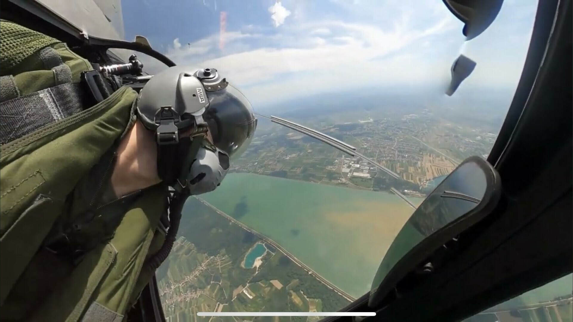 VIDEO/FOTO Pilot Rafalea poslao poruku Hrvatima: "Buka koju čujete ...