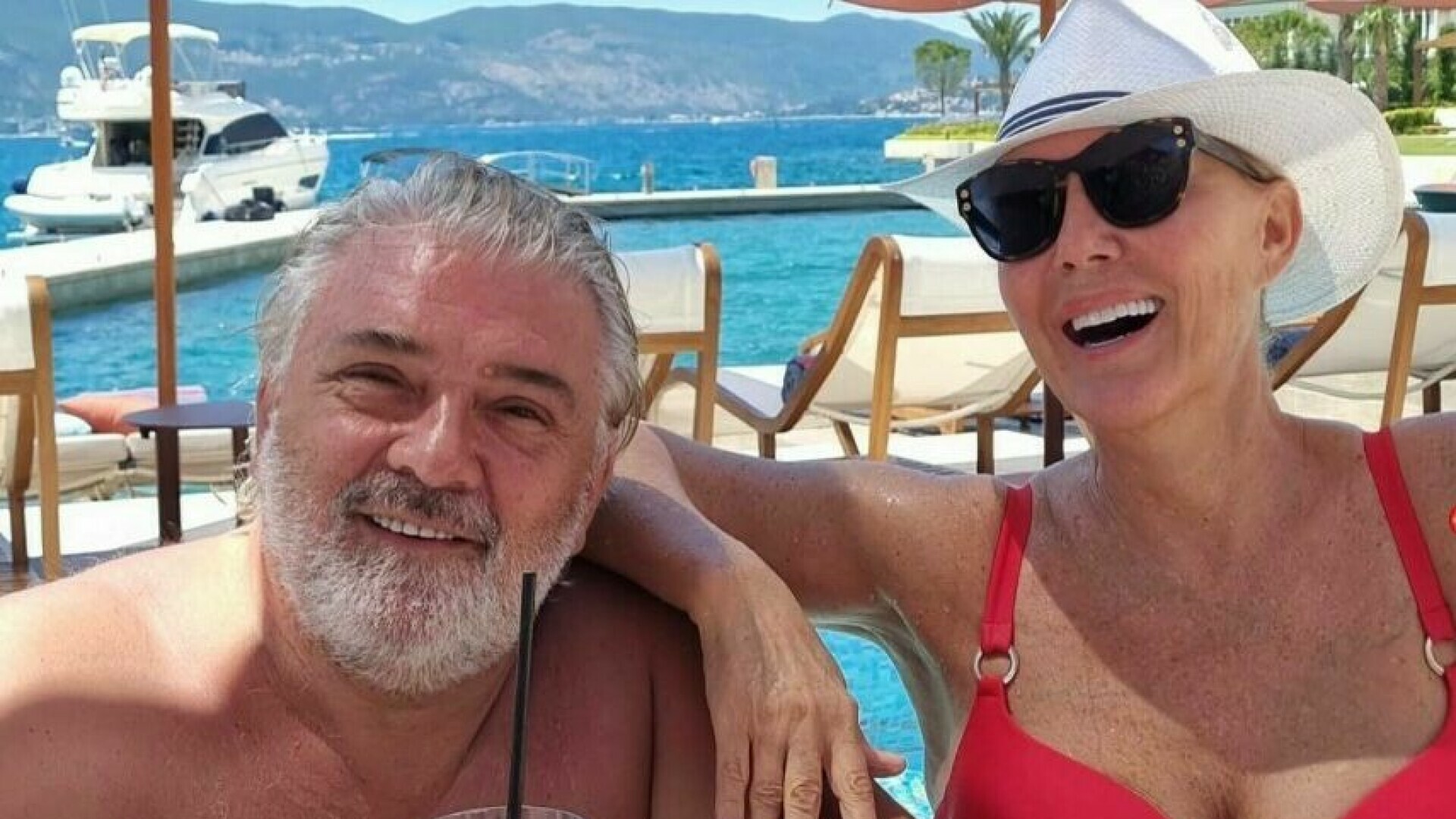 Lepa Brena uživa kao kraljica na dalekom putovanju s obitelji, njezin sin podijelio je fotografije!