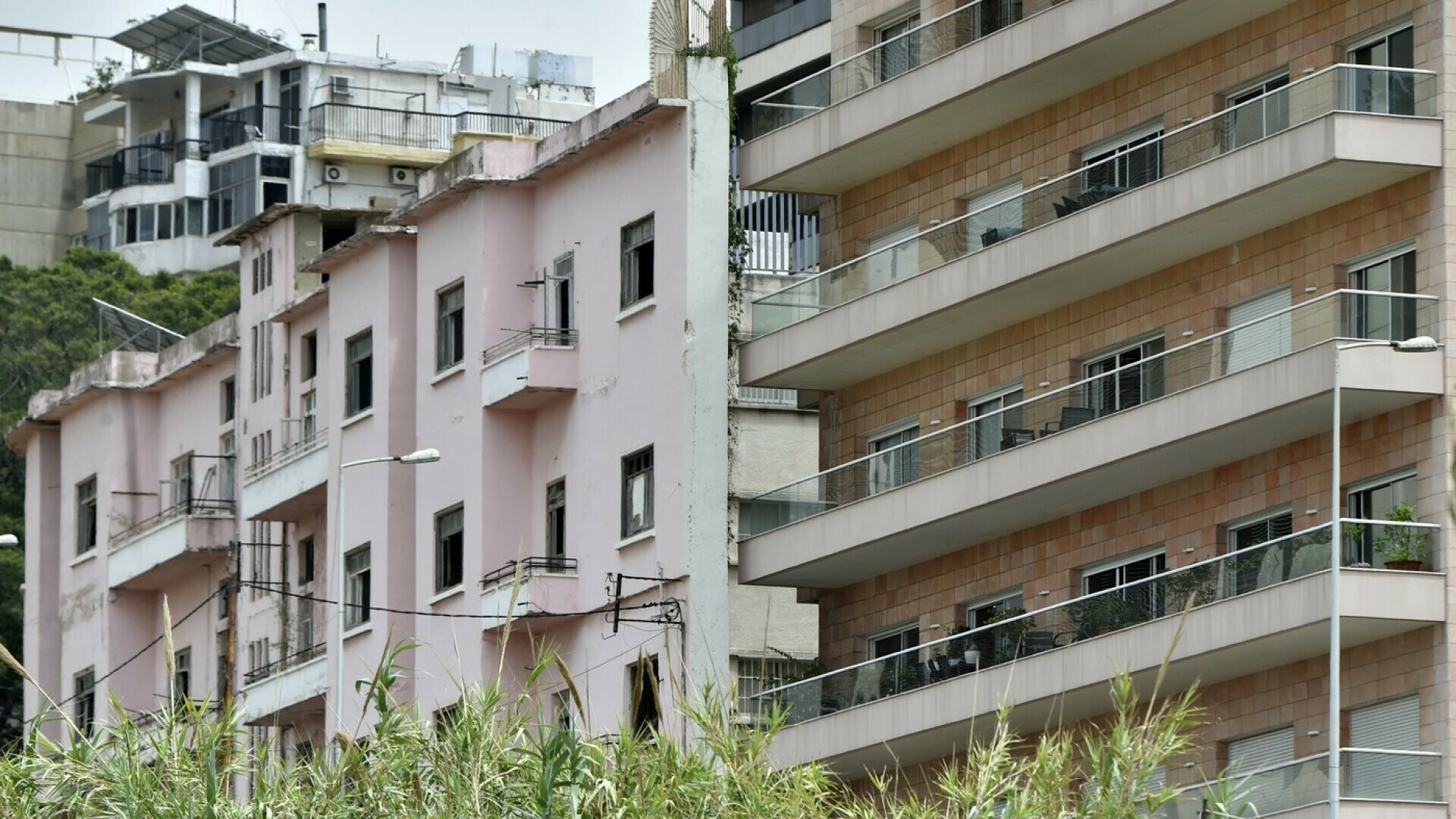 Bratu blokirao pogled na more: "Najtanja zgrada na svijetu", koja je ...