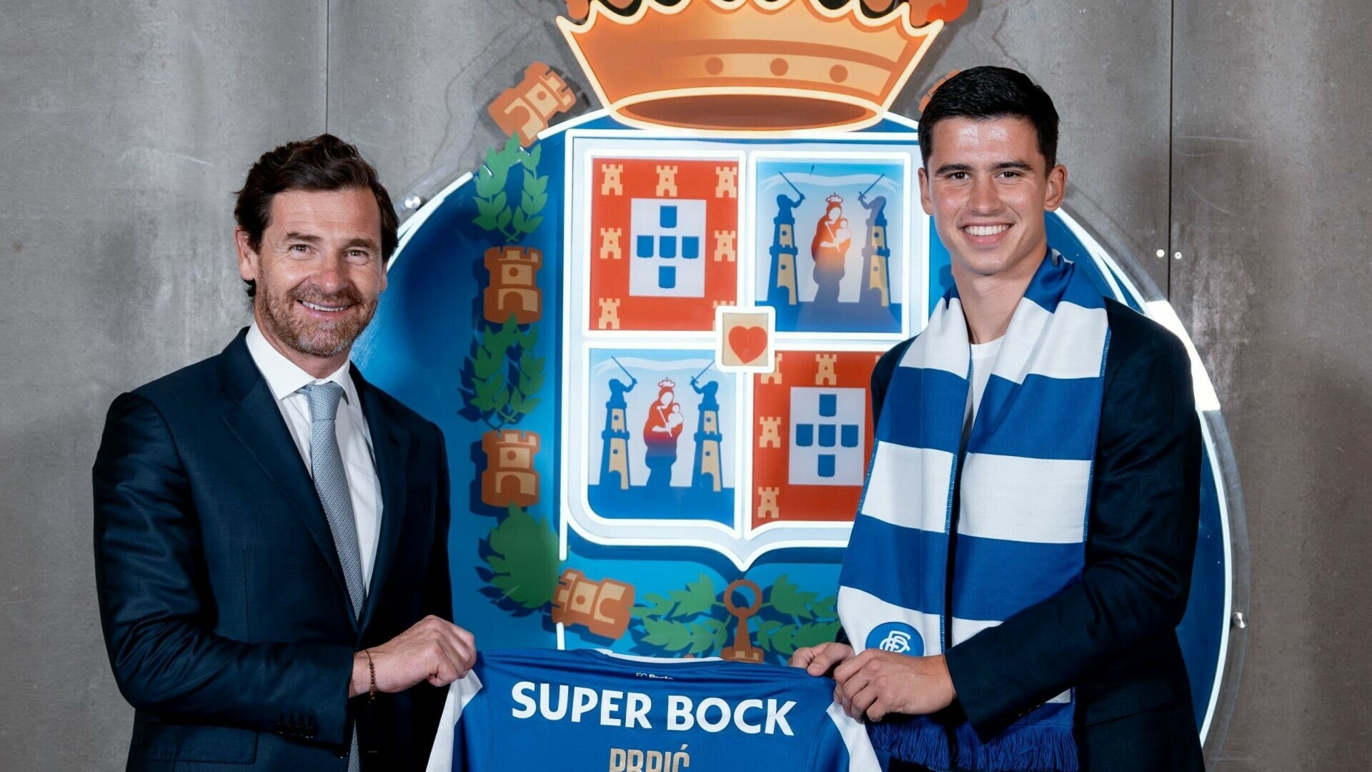 Dominik Prpić predstavljen u Portu: Hajduku stižu milijuni eura