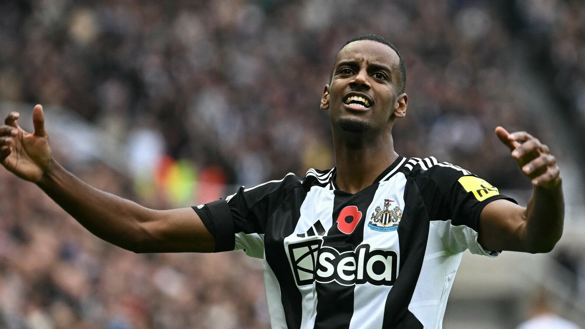 Saudijci nude Isaku "bolesnu plaću", ali on želi samo jedan klub