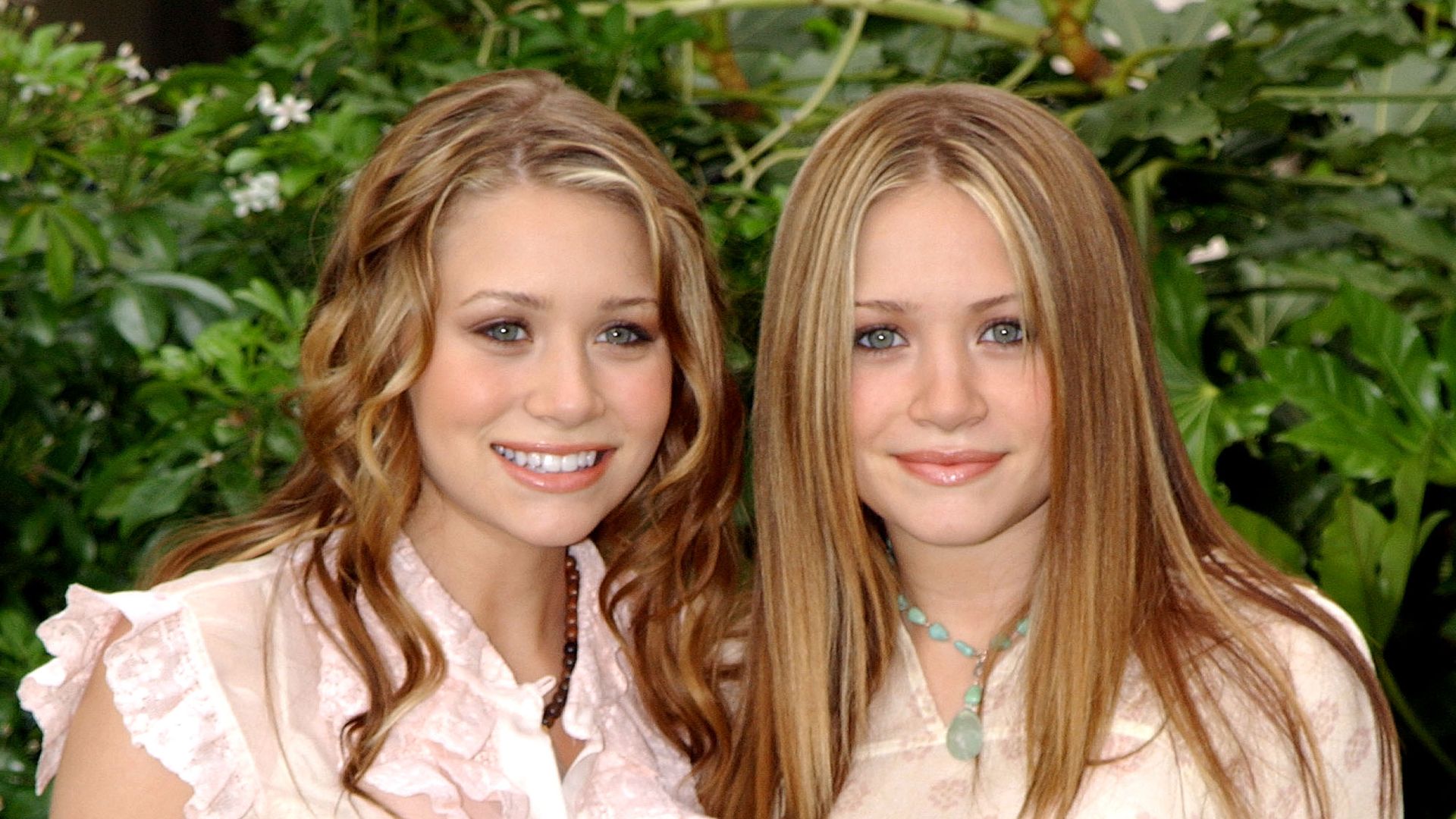 Kako su omiljene blizanke 90-ih izbjegle prokletstvo mladih zvijezda i ...