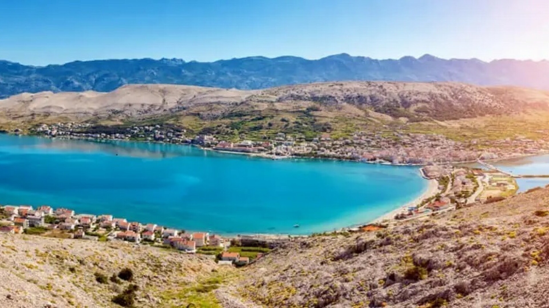 Buđenje na mjesečevu otoku: Doživite Pag u travnju uz tretmane paškom ...