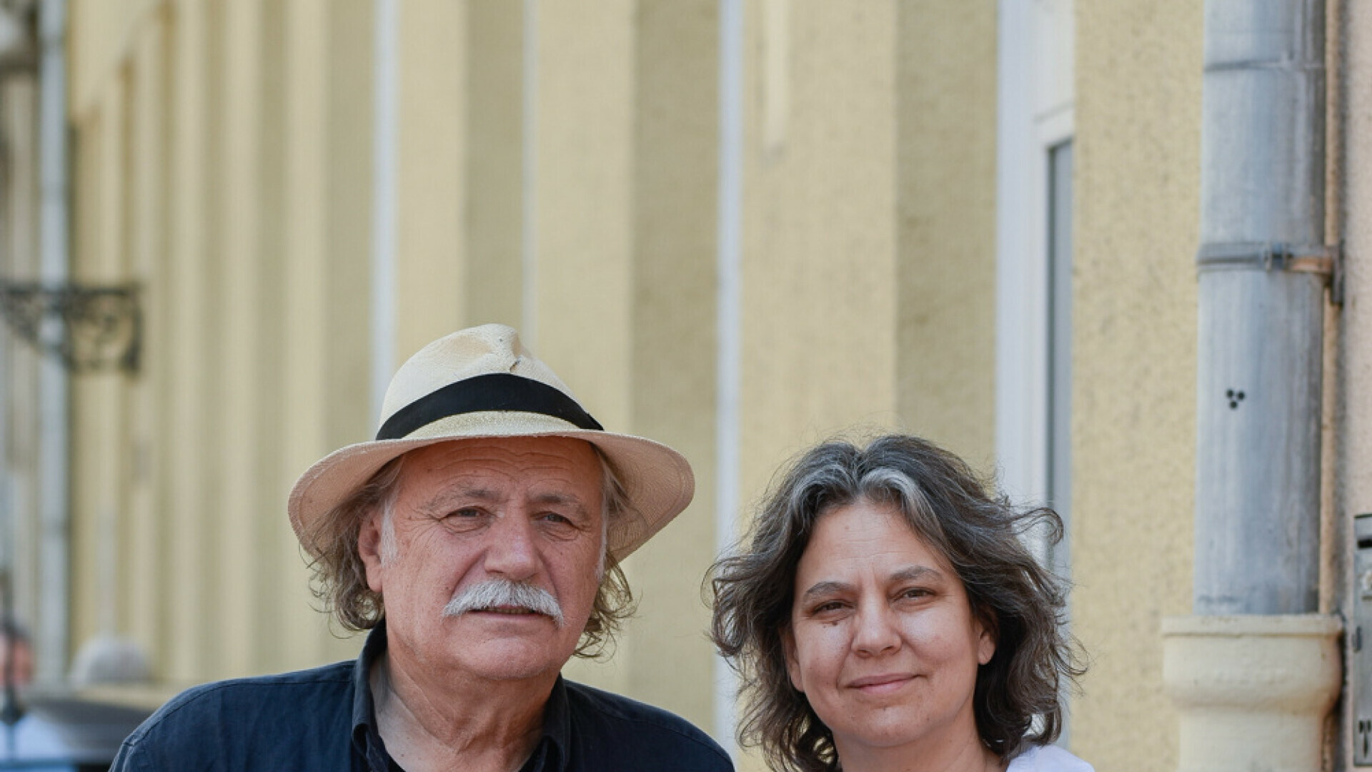 Osvanula rijetka fotografija Rade Šerbedžije s prvom suprugom, čijoj su ...