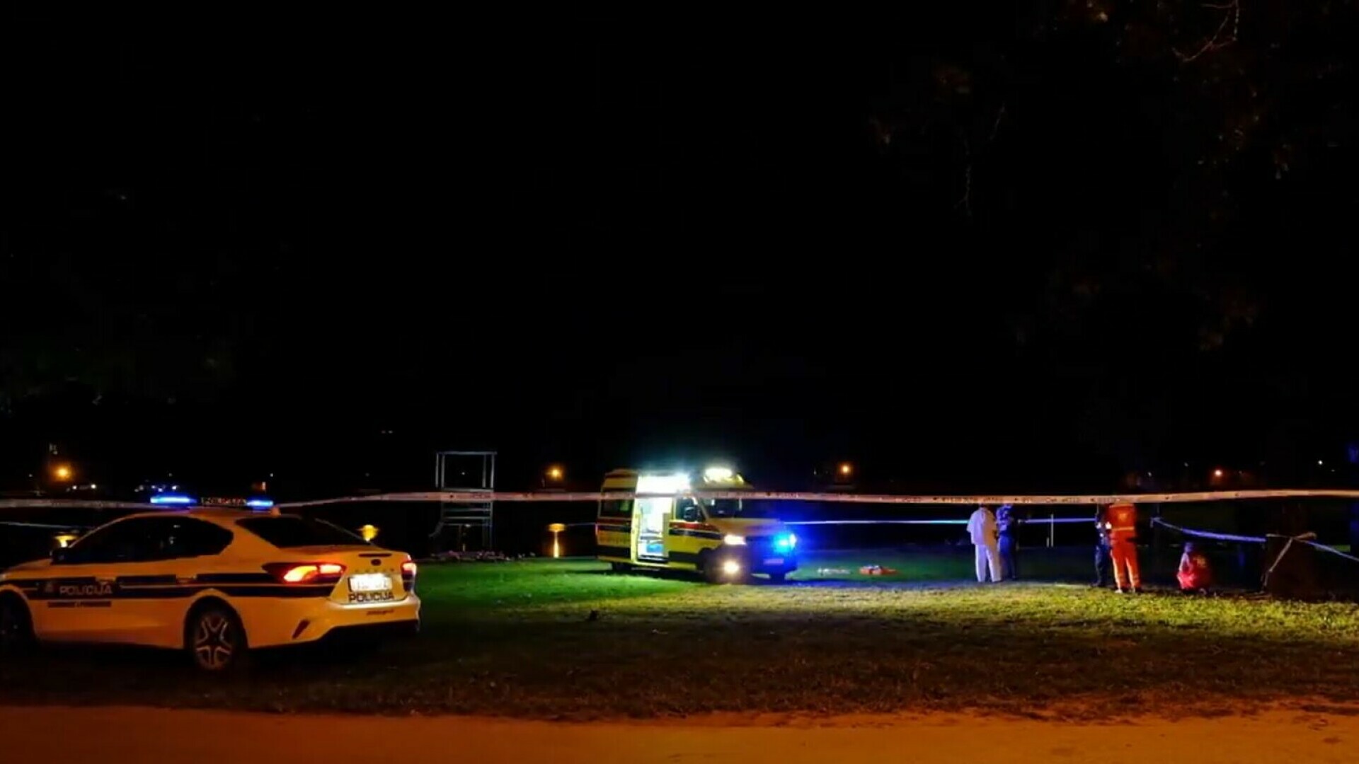 Policija privela vozača hitne pomoći koji je pregazio tinejdžere, o nesreći se oglasio i zavod ...