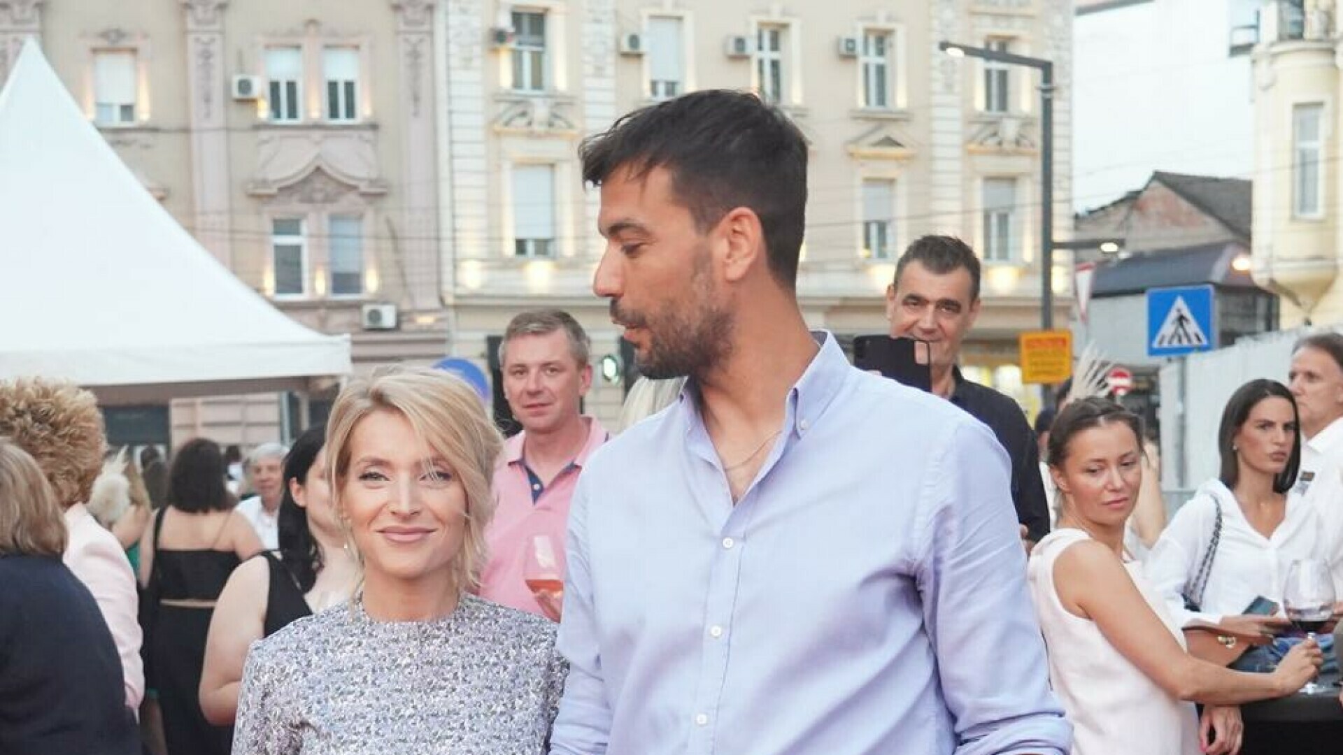 Anđelka Prpić u prvom izlasku nakon poroda iznenadila figurom, a njezin ...