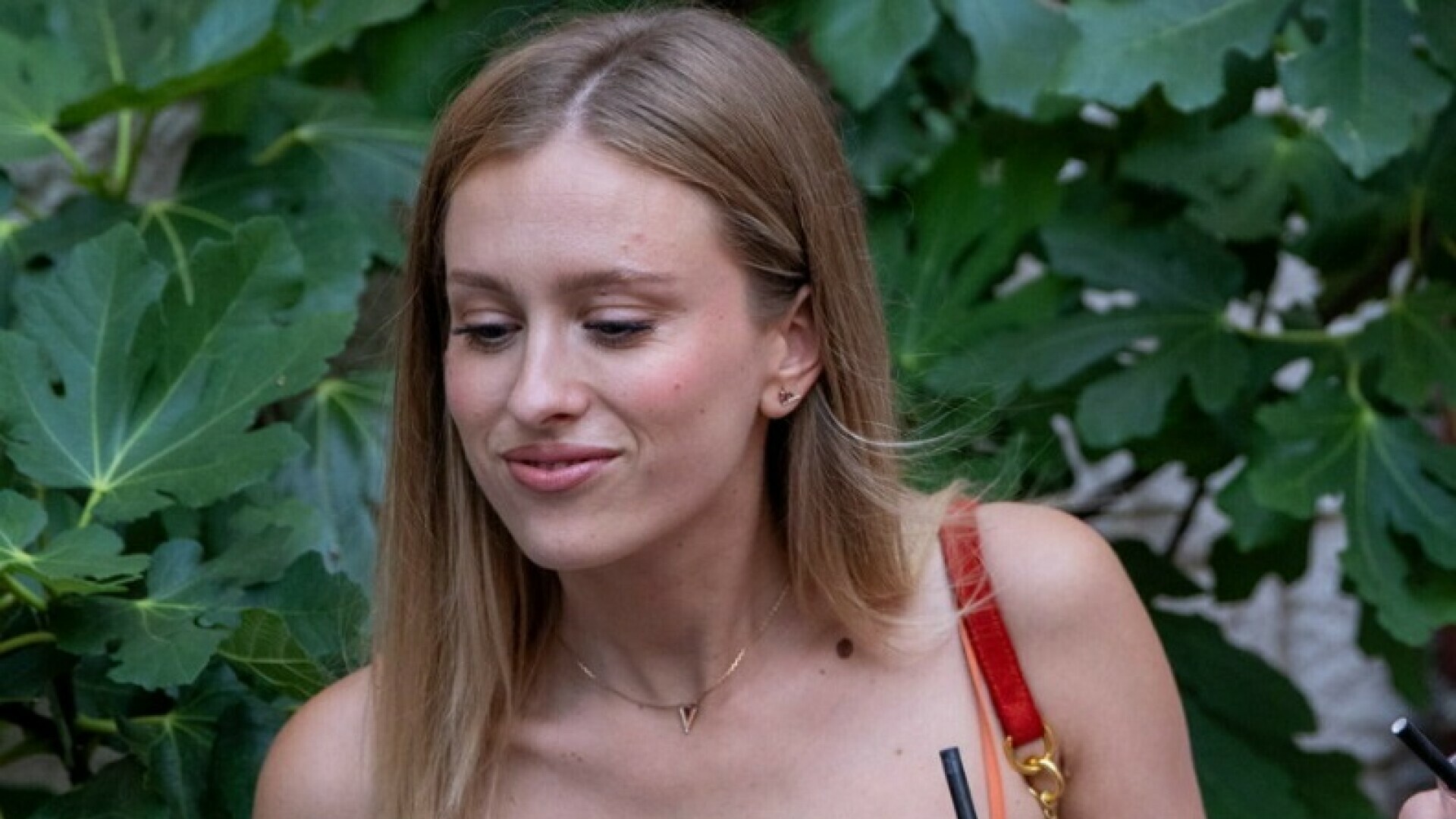 Domenica napokon snimljena s dečkom, kojeg skriva od javnosti, evo kako ...