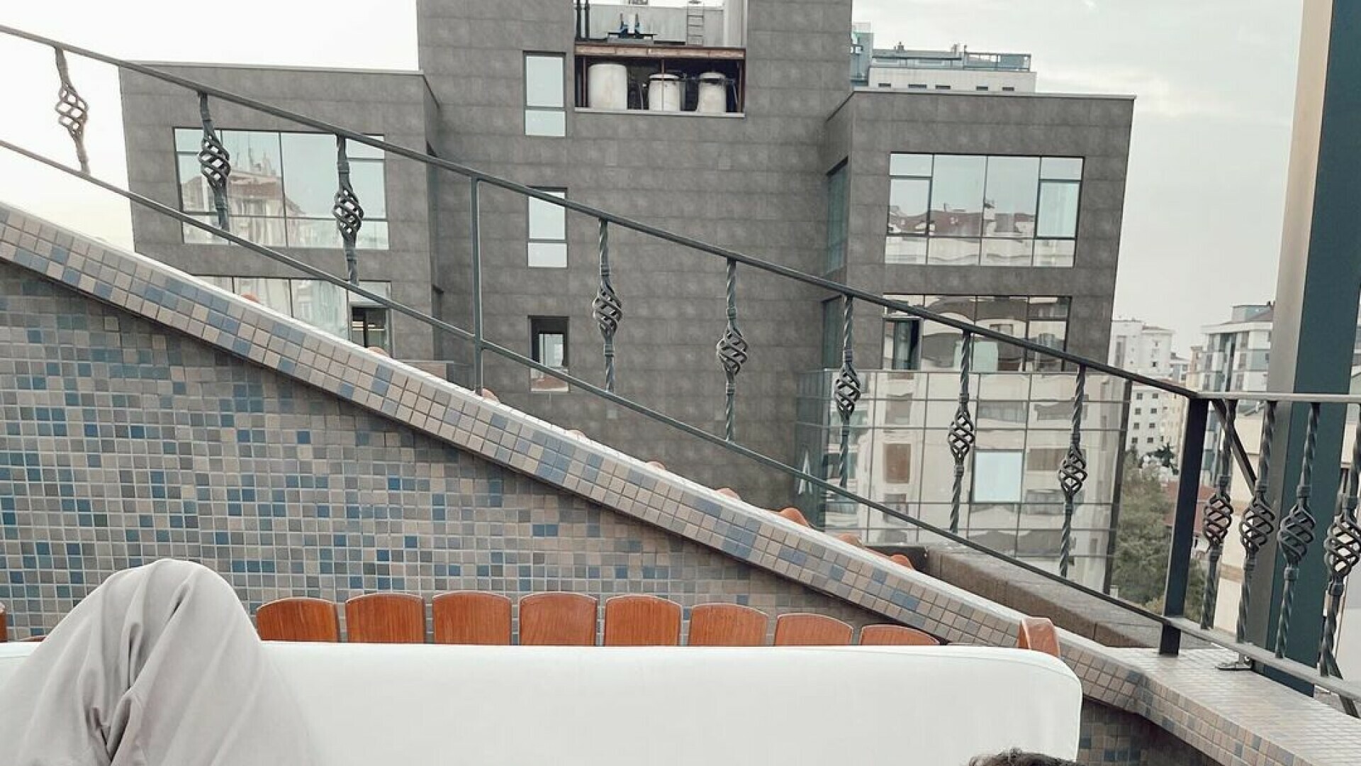 Slavni turski šarmer za male je ekrane prikovao gledateljice širom ...